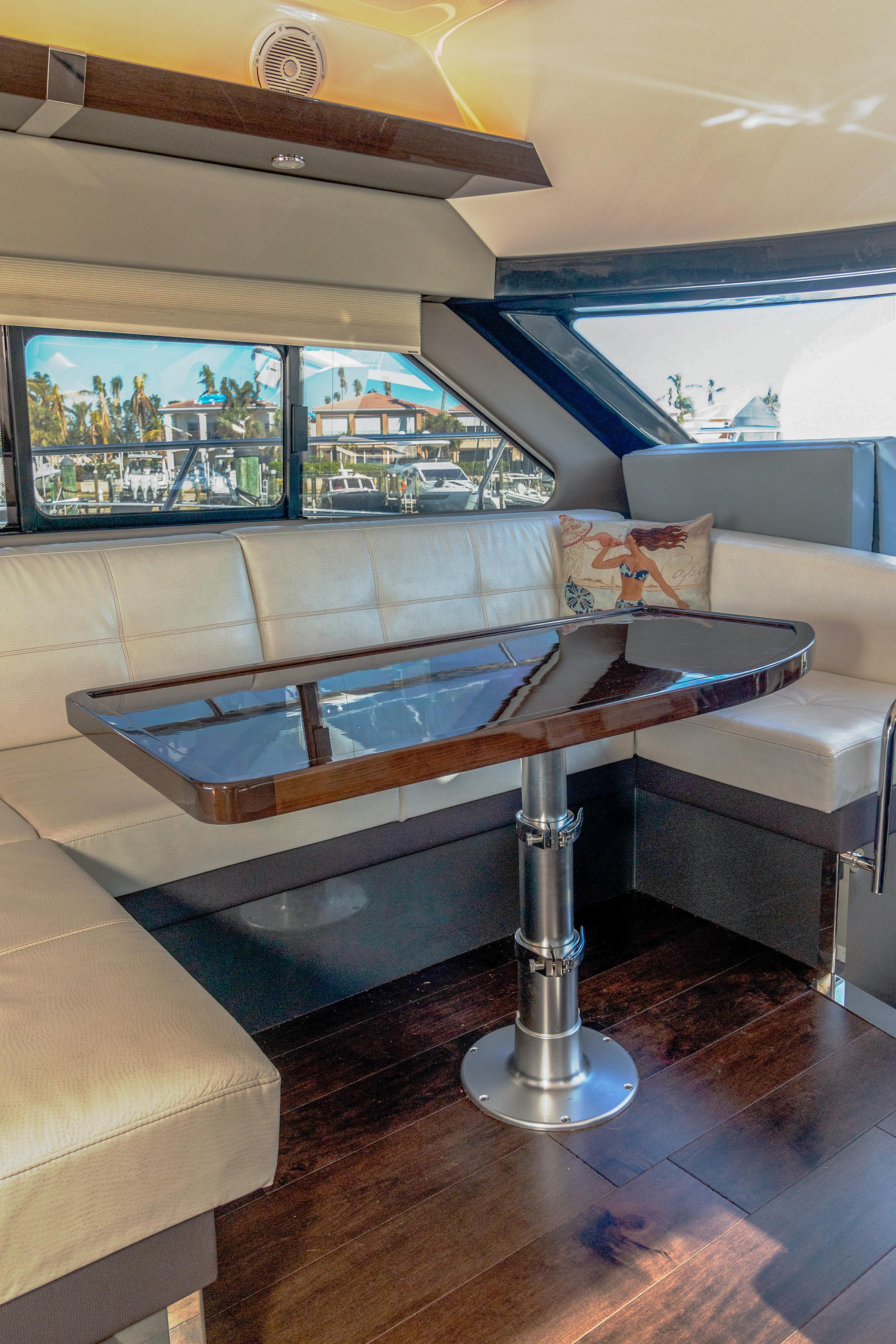 2020 52 Carver C 52 Command Bridge Boats for Sale