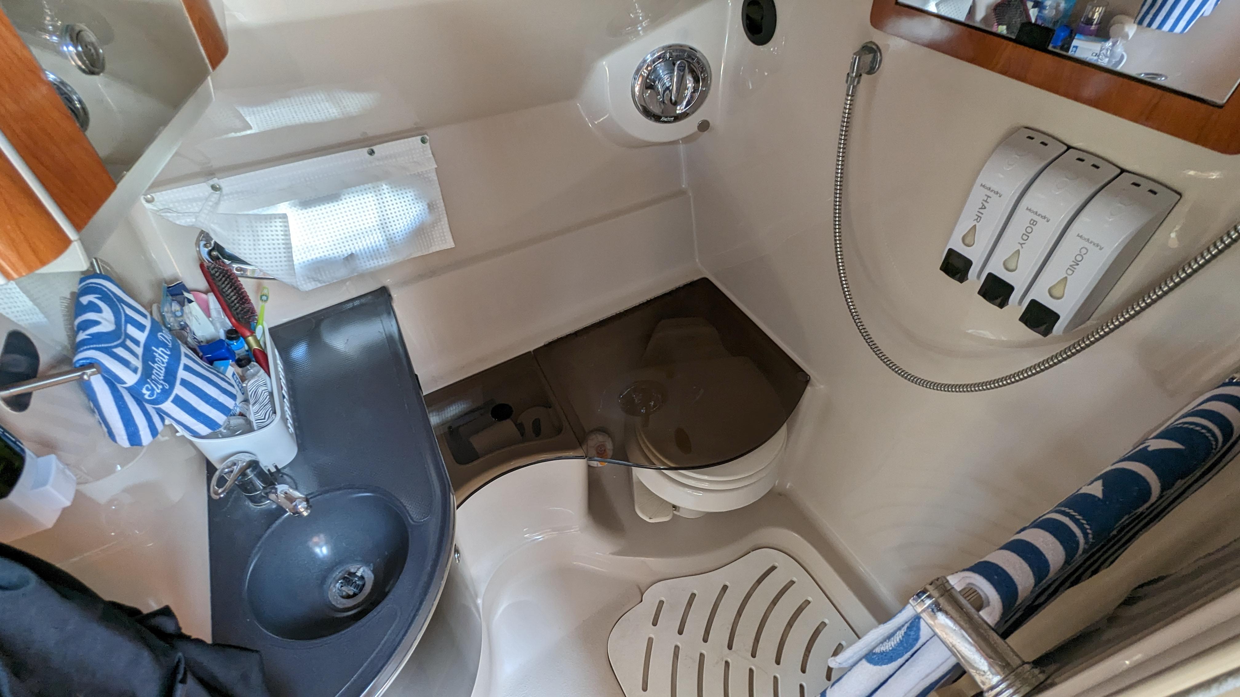 Elizabeth Dane Yacht for Sale | 33 Doral Yachts Marina Del Rey, CA ...