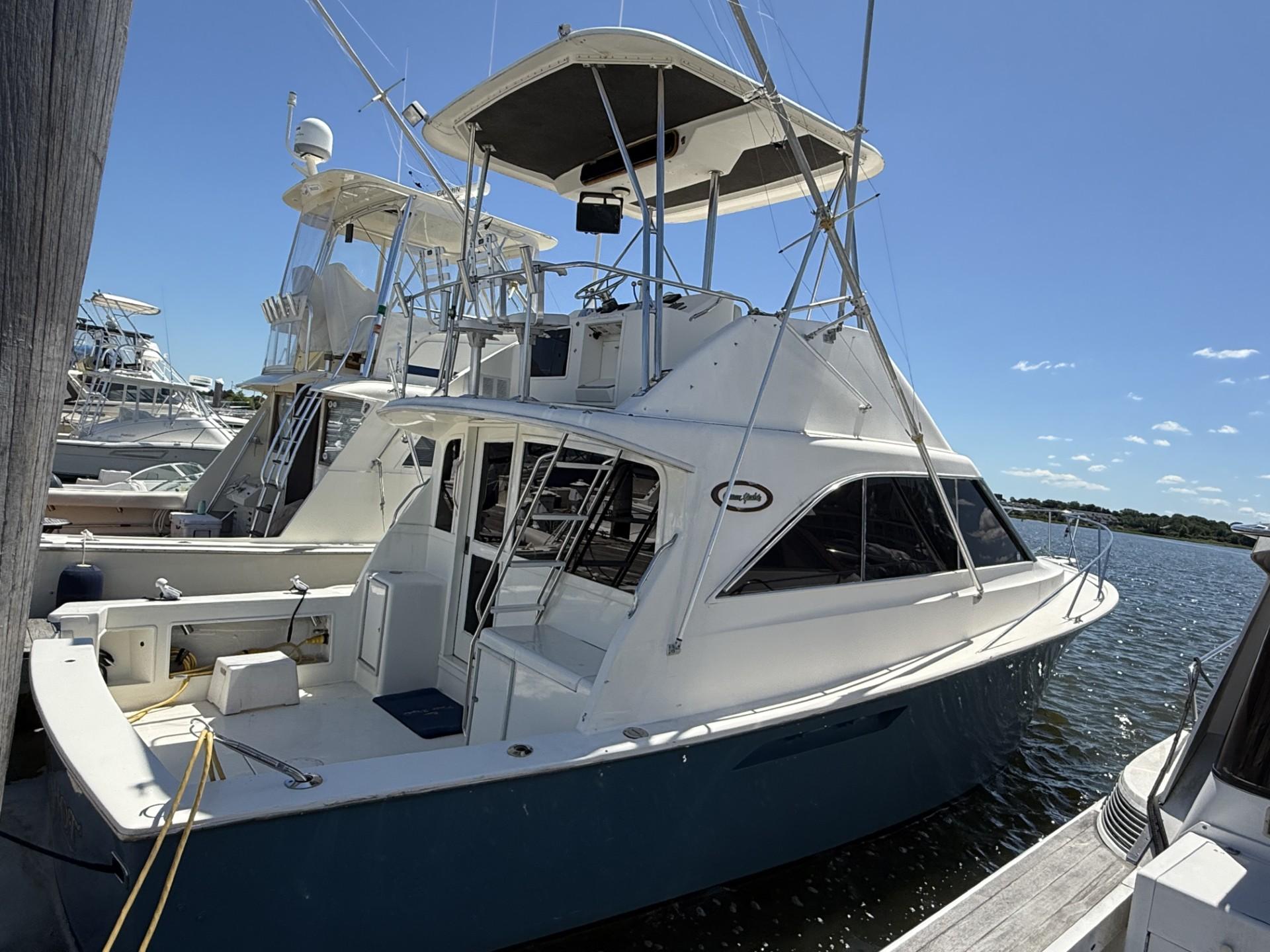 1988 Ocean Yachts 35 Flybridge - Florida Yachts International