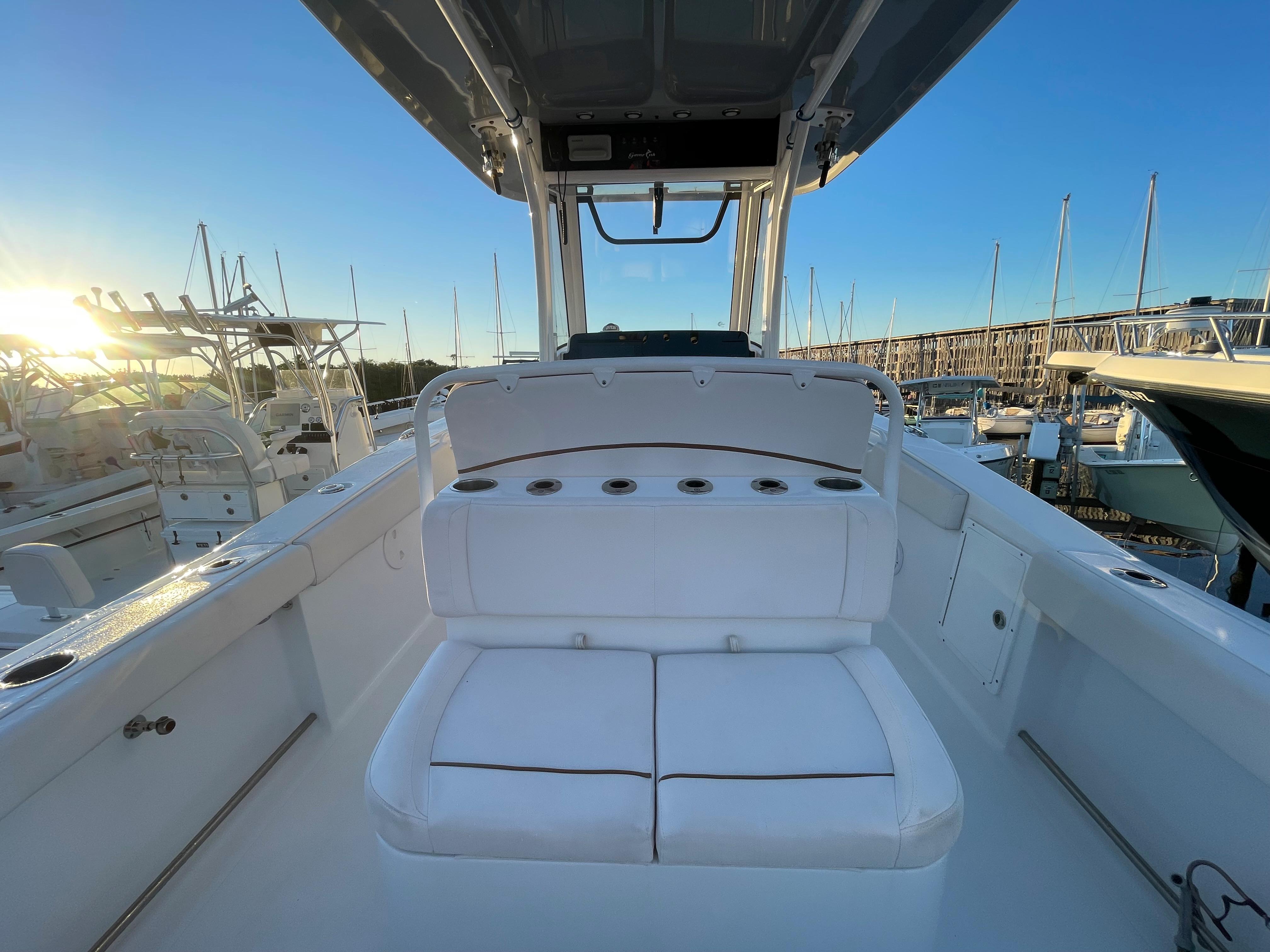 Yacht for Sale | 27 Sea Hunt Yachts Dunedin, FL | Denison Yacht Sales