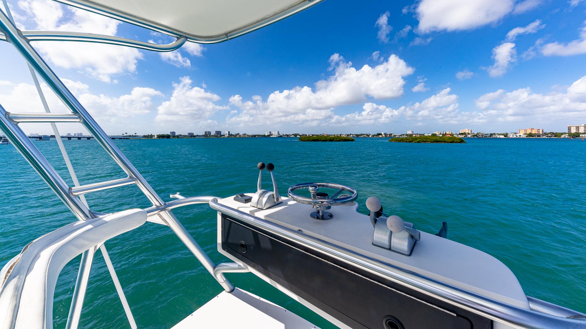 1998 47 Viking 47 Convertible Boats for Sale