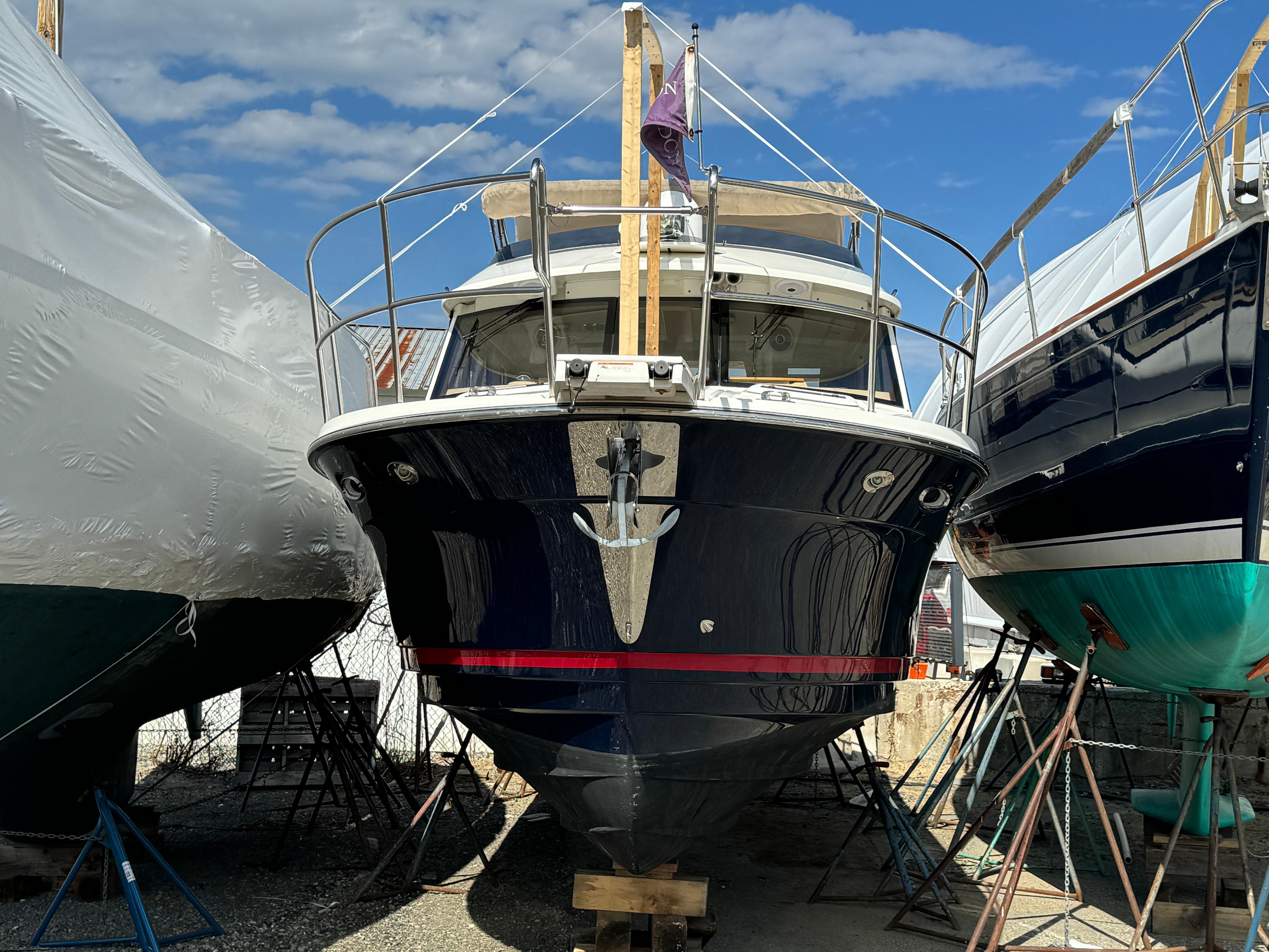 Poseidon Yacht for Sale | 30 Cutwater Yachts Salem, MA | Denison Yacht ...