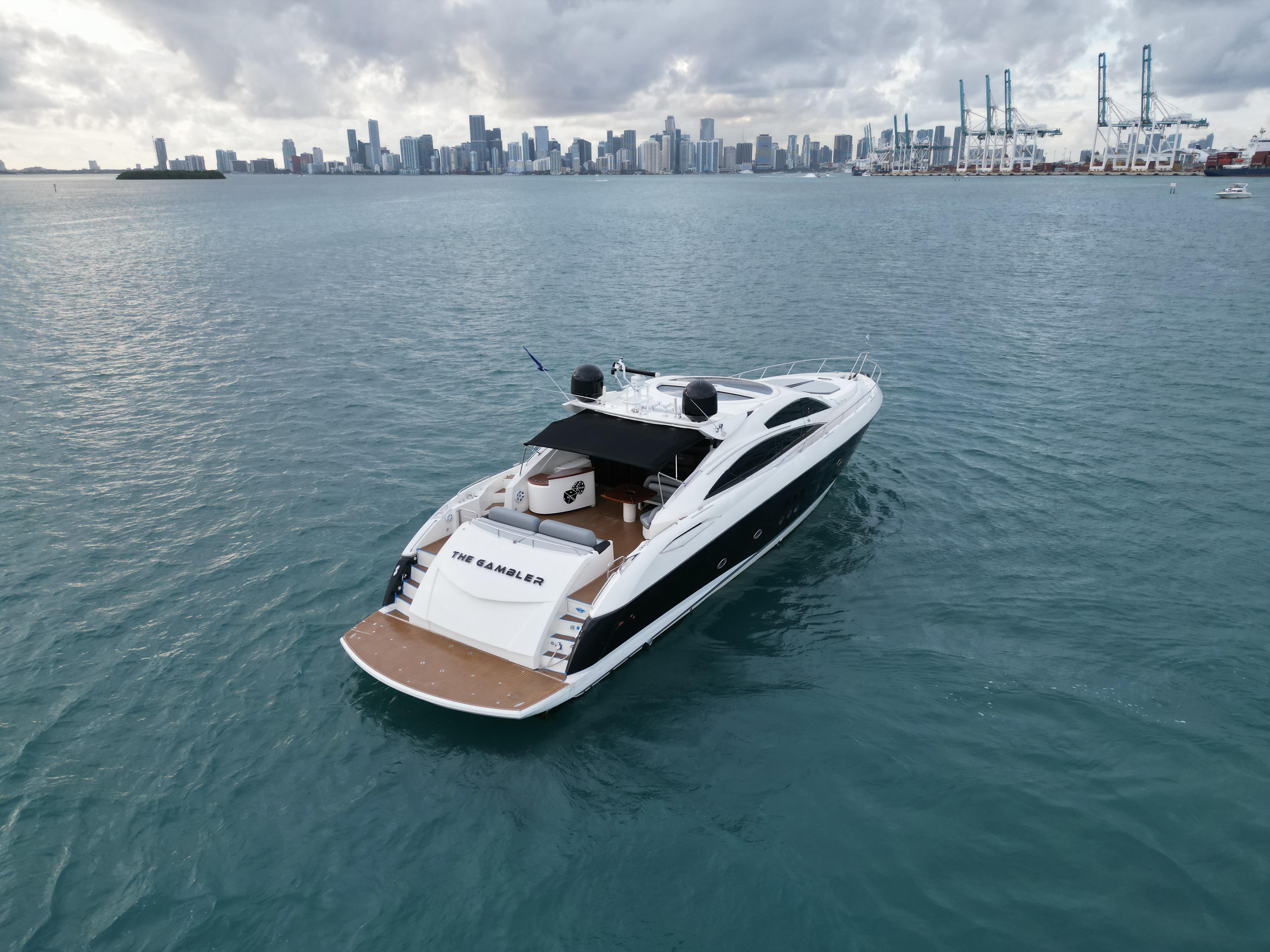 2006 Sunseeker Predator 82 THE GAMBLER Yacht For Sale