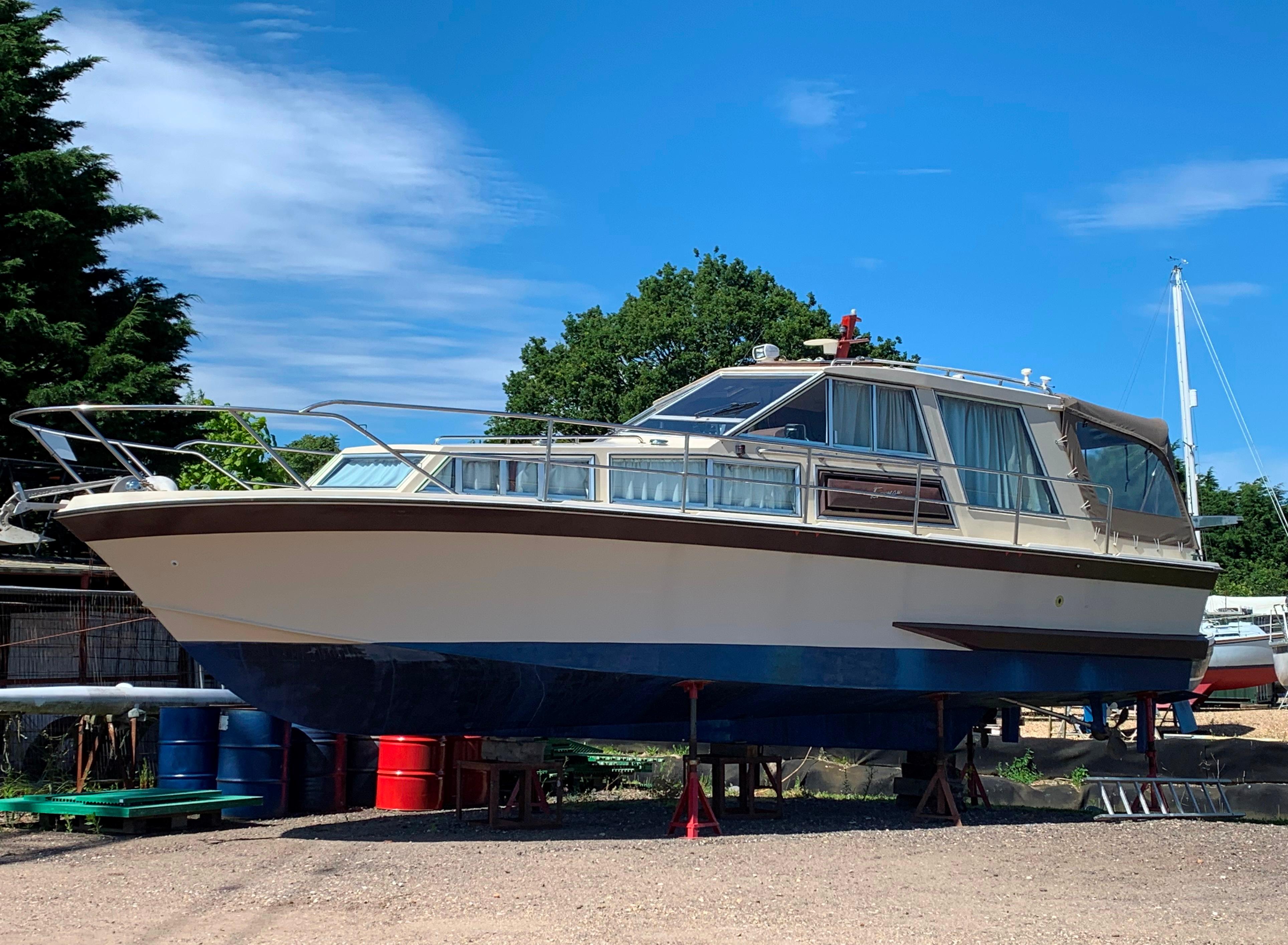 1978 Freeman 33 Sedan Woodbridge, Suffolk, United Kingdom - Howard Ford ...