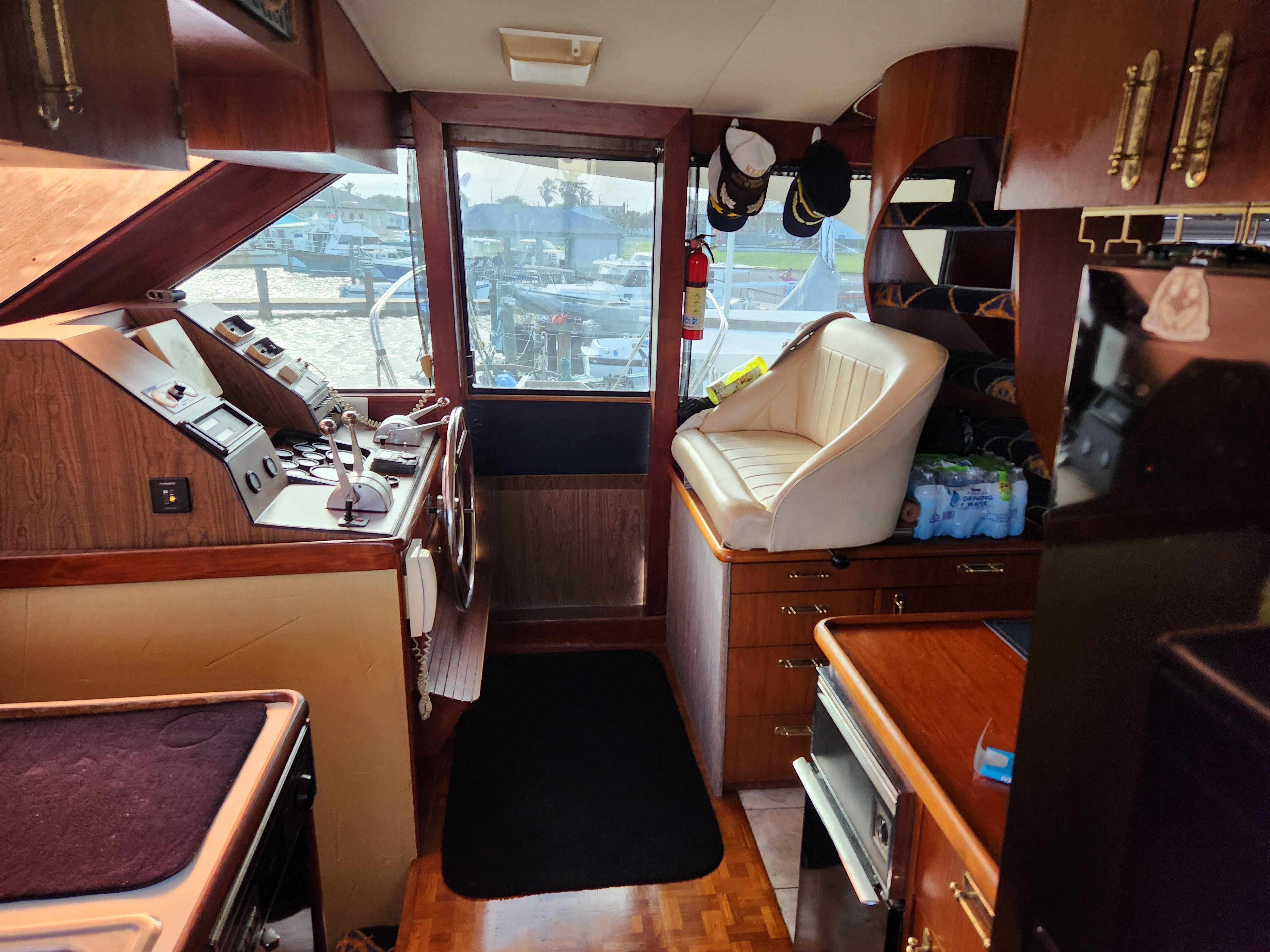 1989 53 Ocean Yachts 53 Motor Yacht Boats for Sale