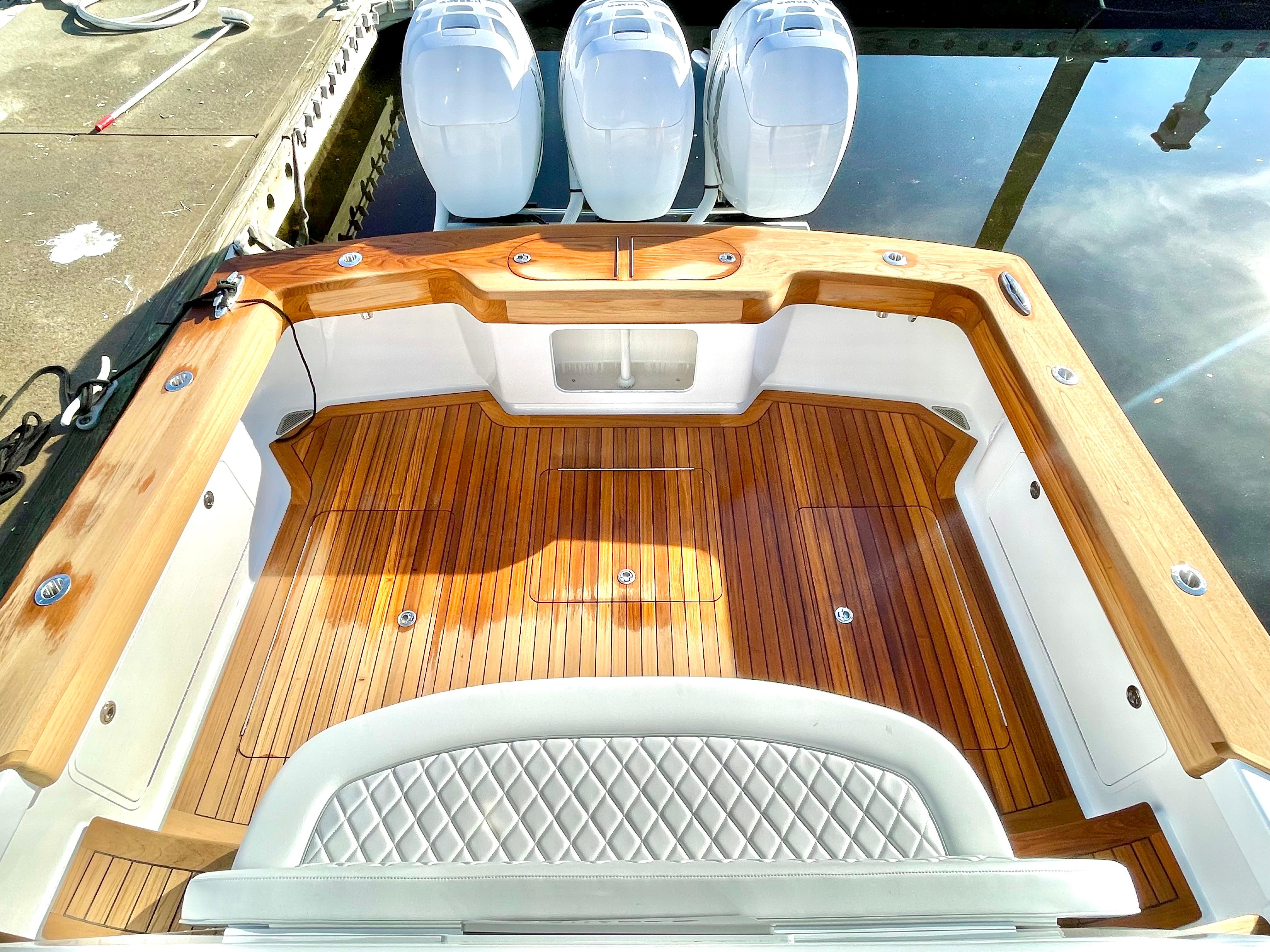 Madrugador Yacht for Sale | 35 Xcelerator Boatworks Yachts Wilmington ...