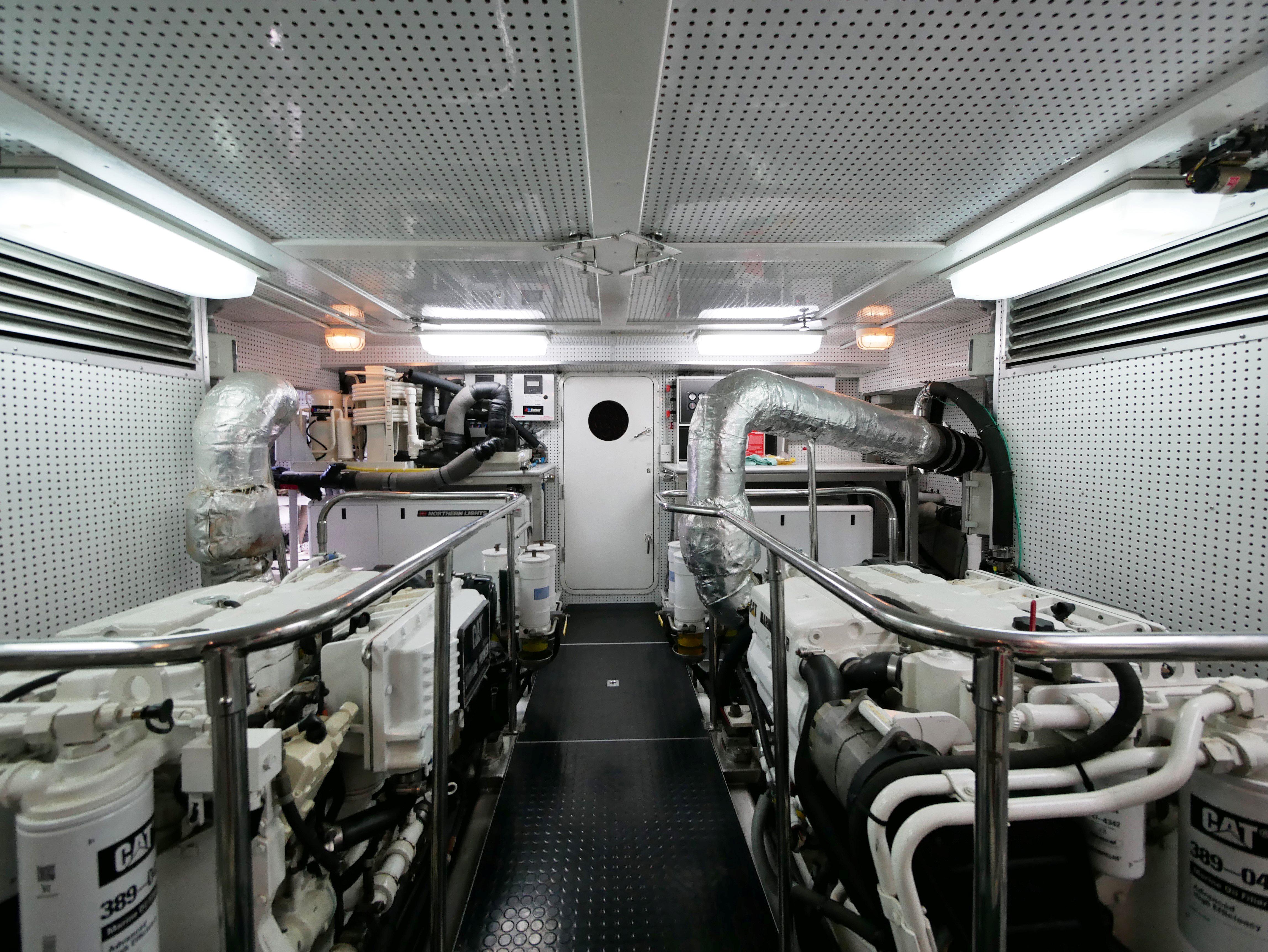 Yacht for Sale | 65 Outer Reef Yachts Auckland, | Denison Yacht Sales