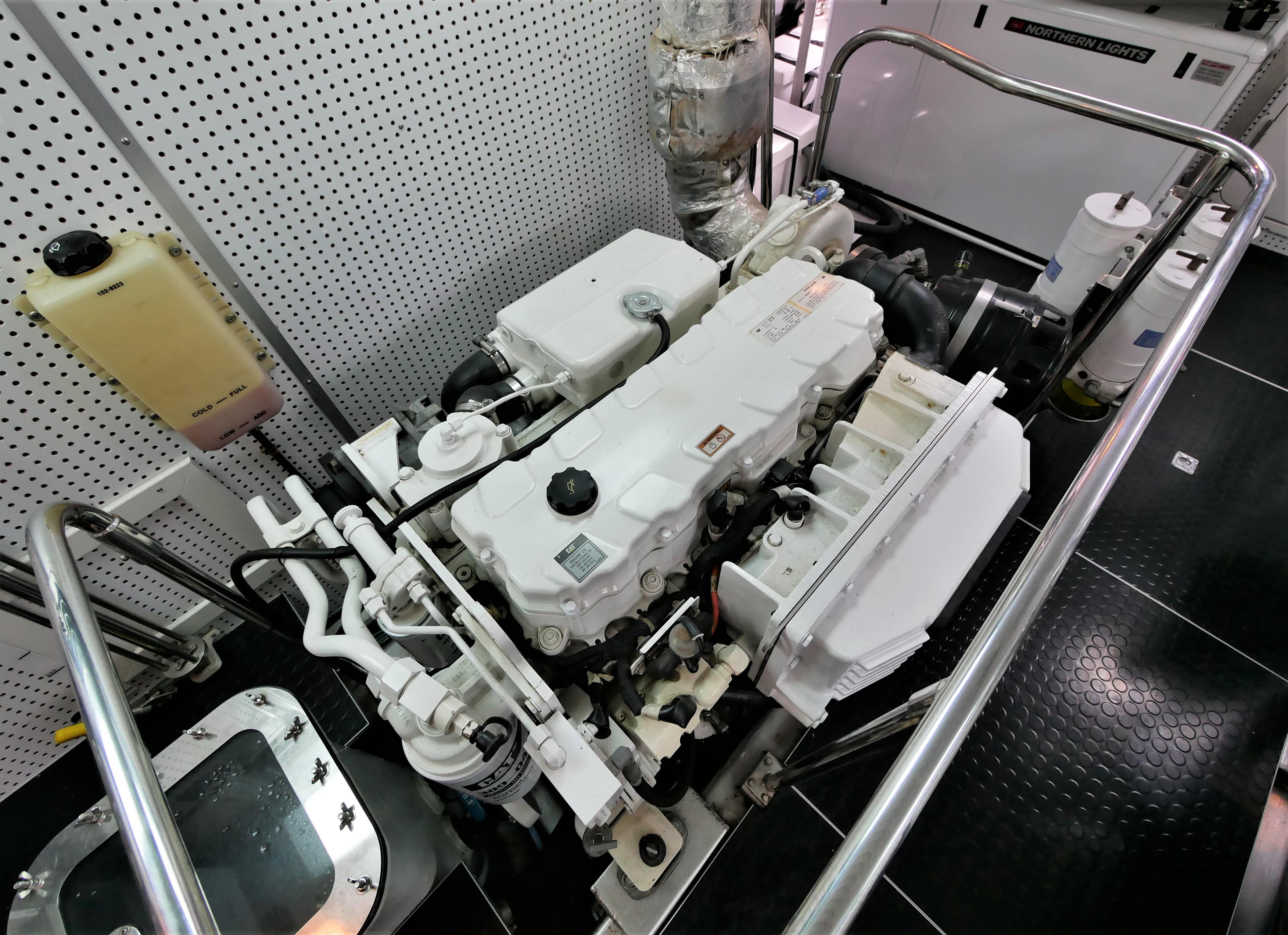 Yacht for Sale | 65 Outer Reef Yachts Auckland, | Denison Yacht Sales