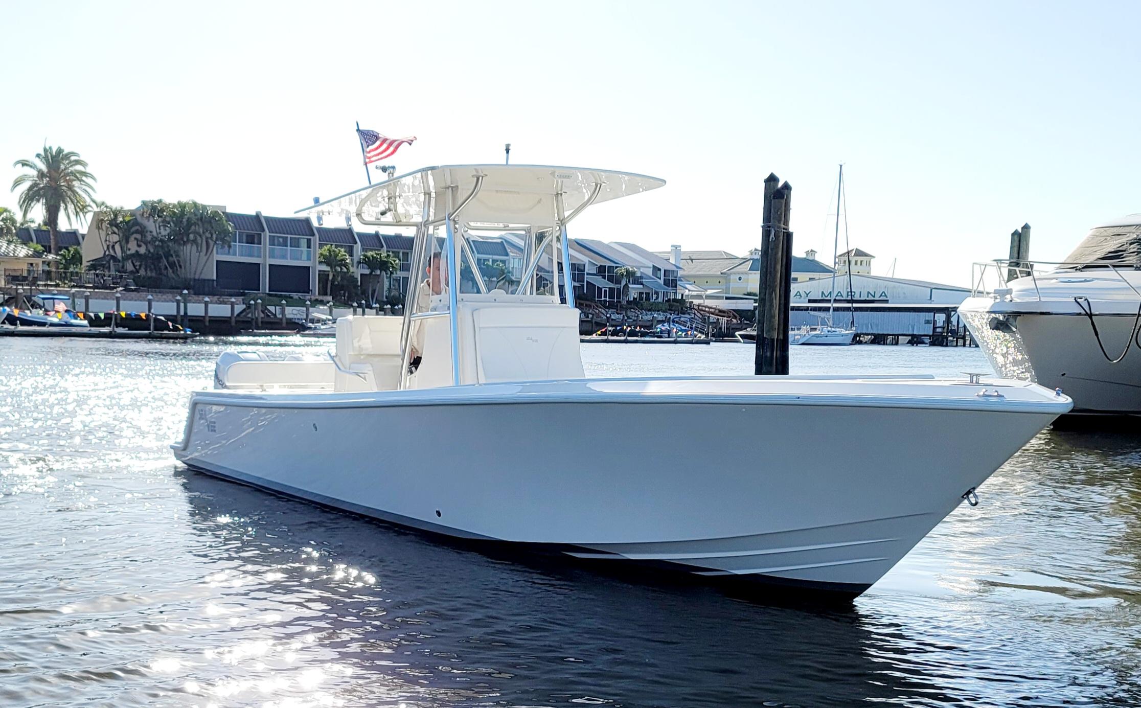 Used SeaVee Boats for Sale in Florida | FL Yacht Brokerage
