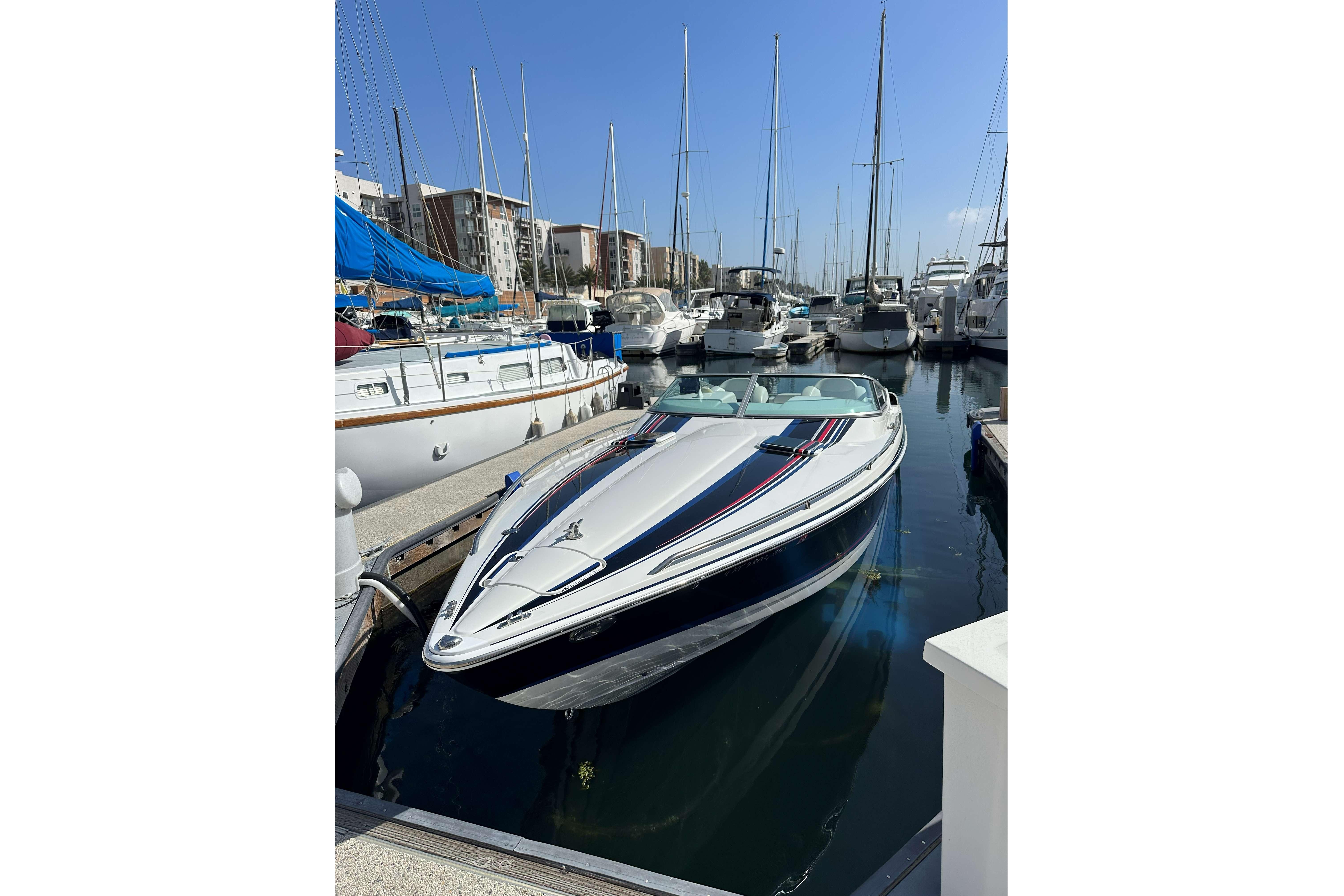 2004 Formula 292 FASTech - South Jersey Yacht Sales