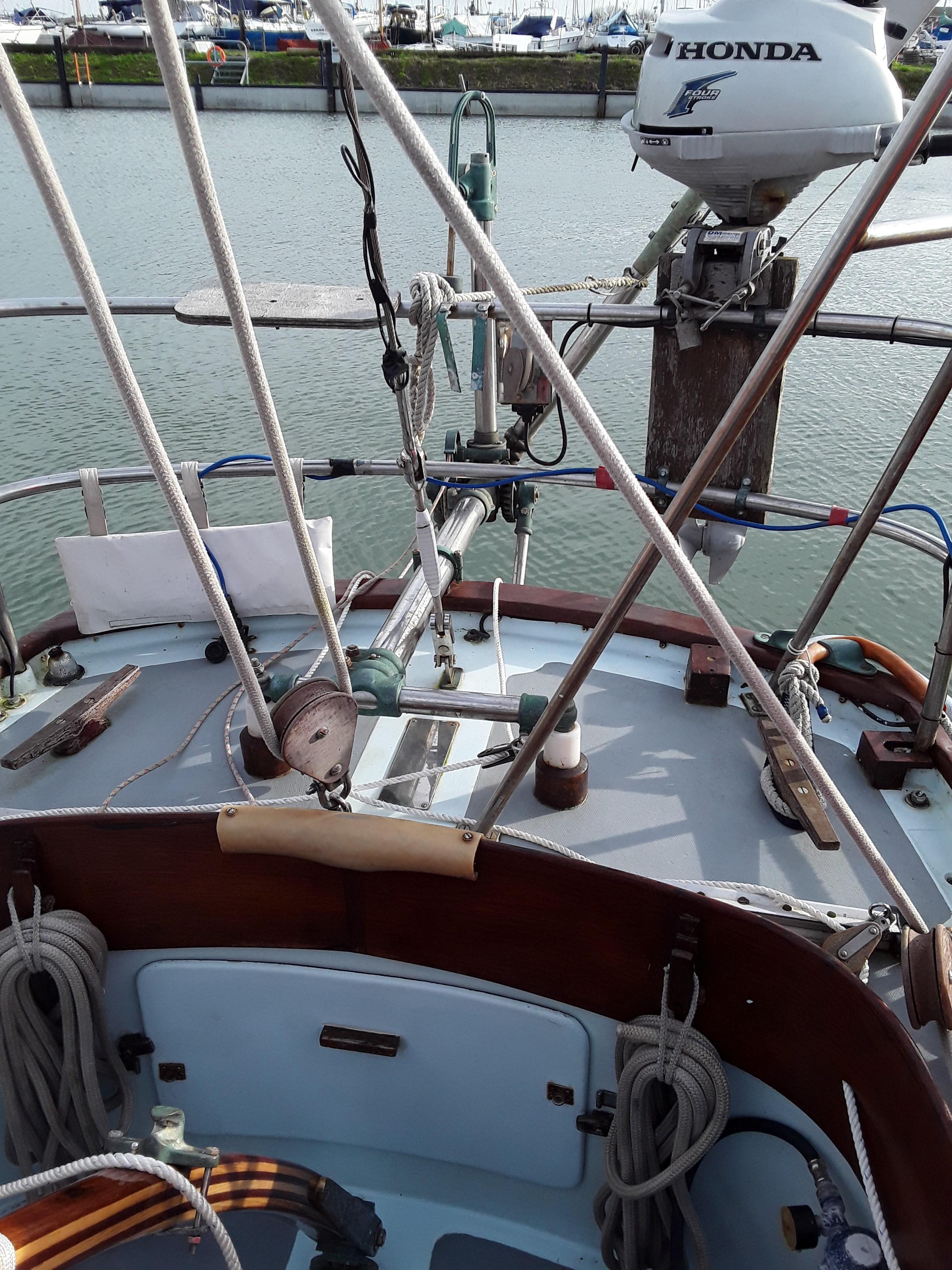 Nicholson 32 Mk III boat for sale - Westwater Yacht Sales