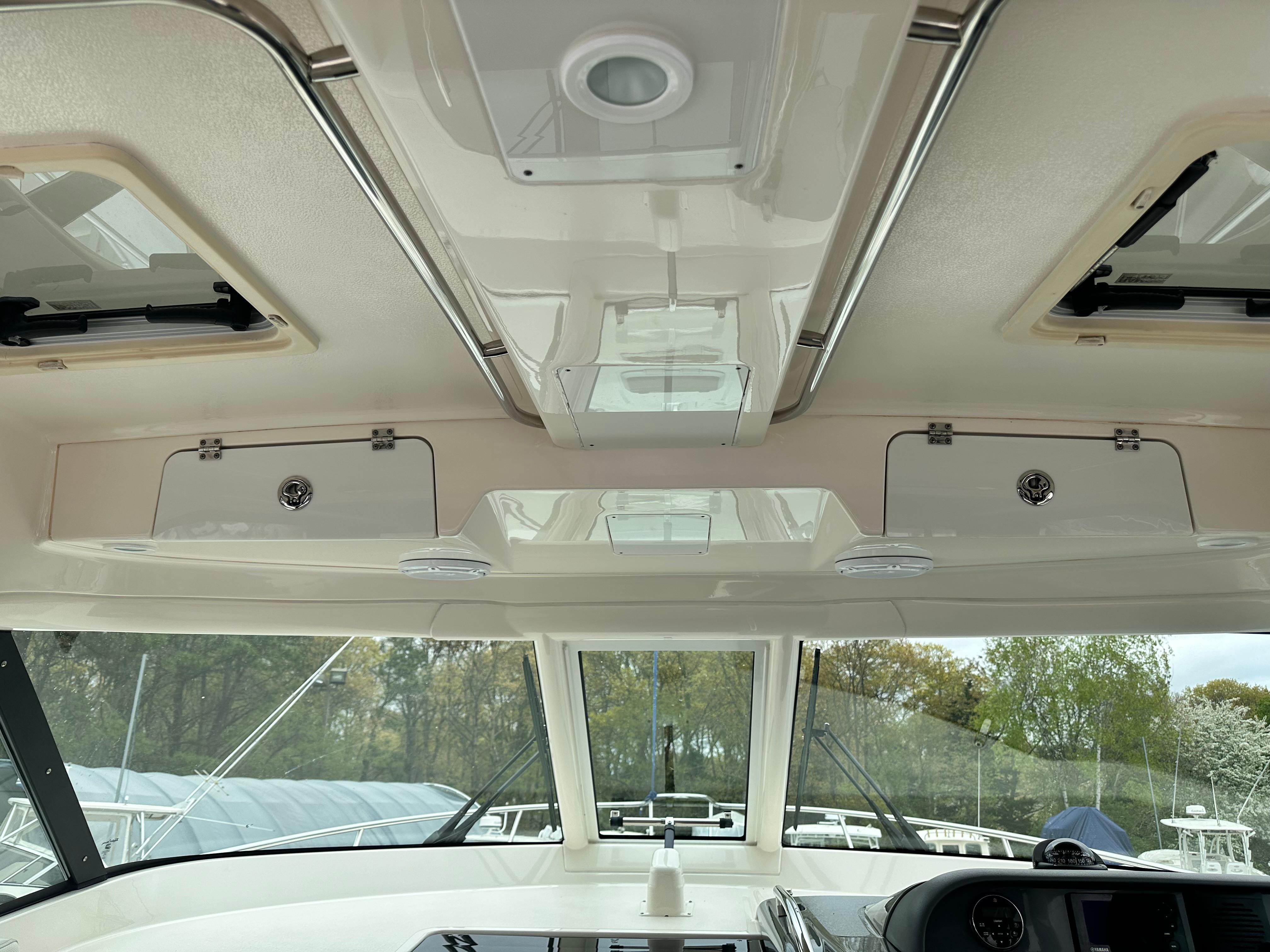 Yacht for Sale | 34 Pursuit Yachts Sayville, NY | Denison Yacht Sales