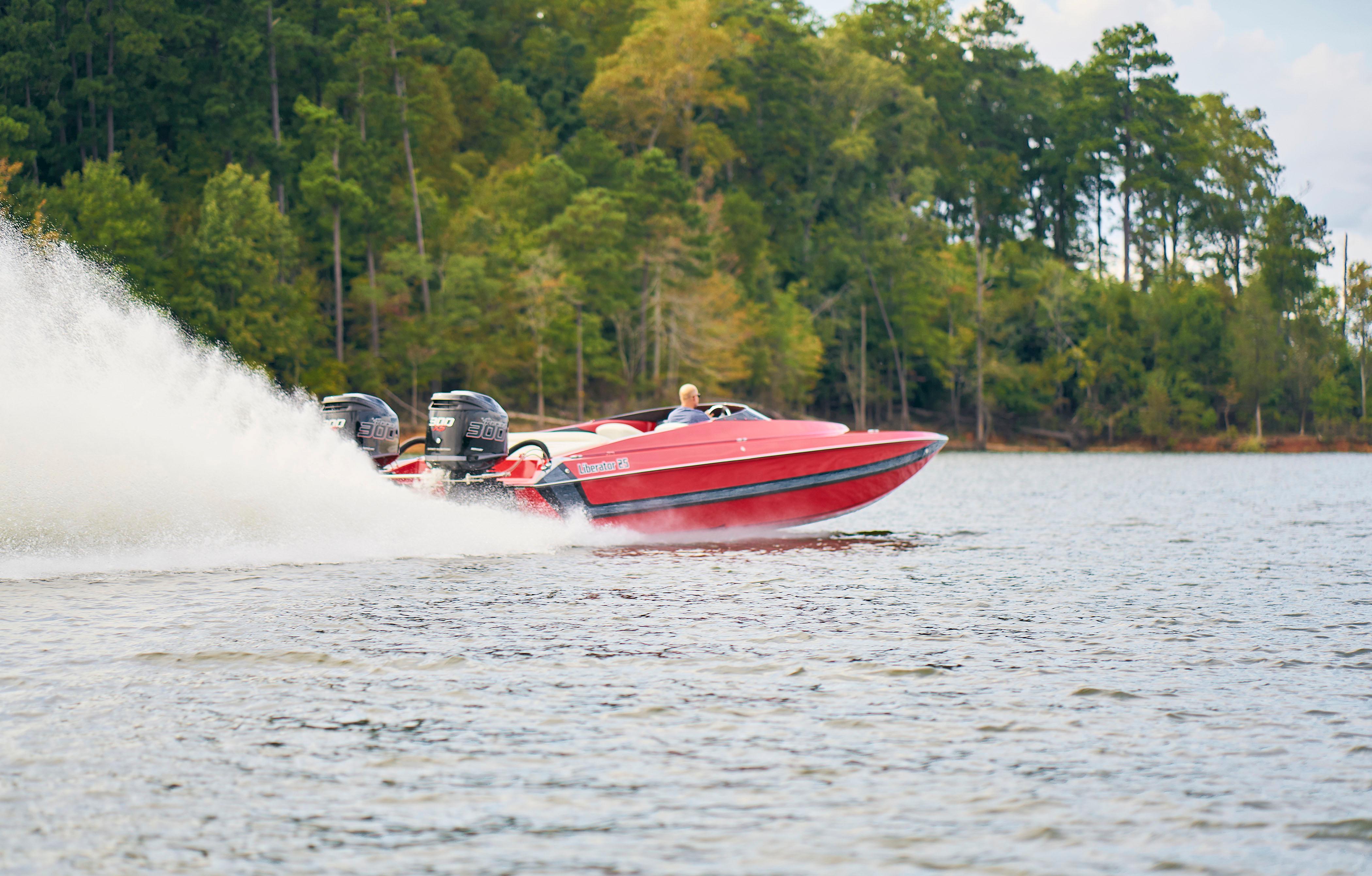 2019 Liberator 25 | Yachts360