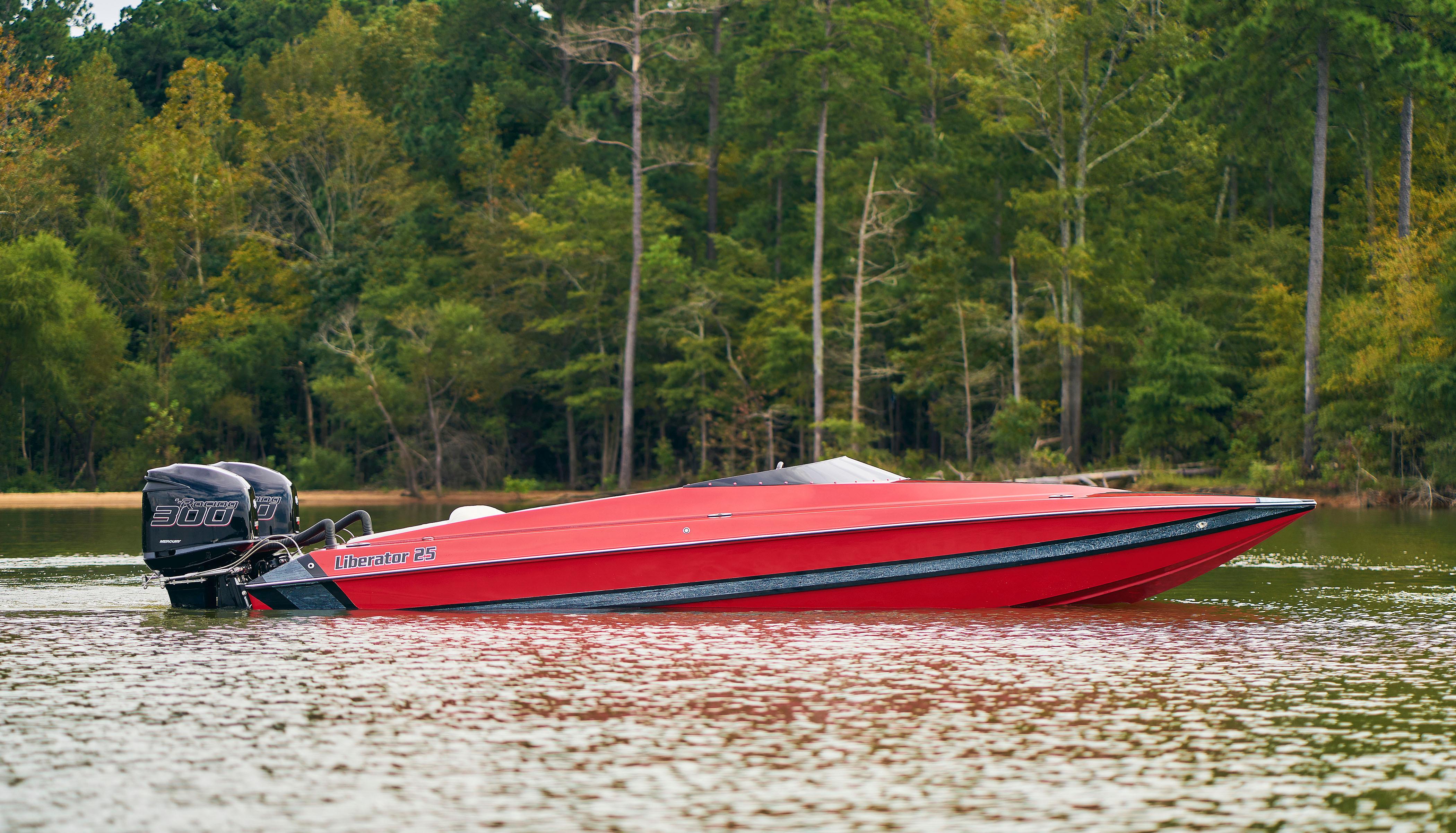 2019 Liberator 25 | Yachts360