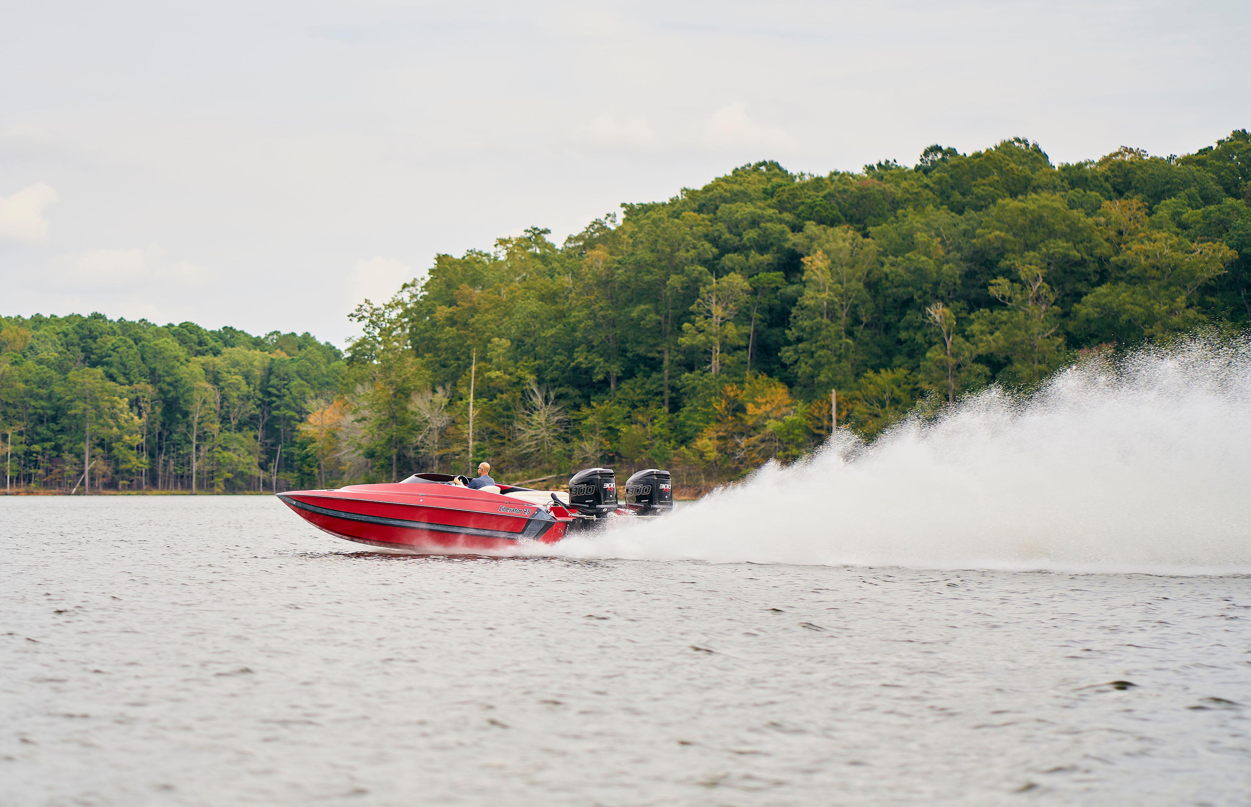 2019 Liberator 25 | Yachts360