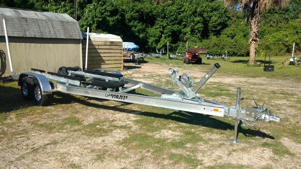 New 2025 LOAD RITE TRAILERS LR-ASKI20T5200102TB1 Aluminum Ski/Inboard ...