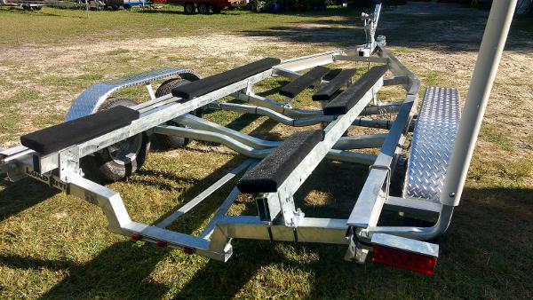 New 2025 LOAD RITE TRAILERS LR-ASKI20T5200102TB1 Aluminum Ski/Inboard ...