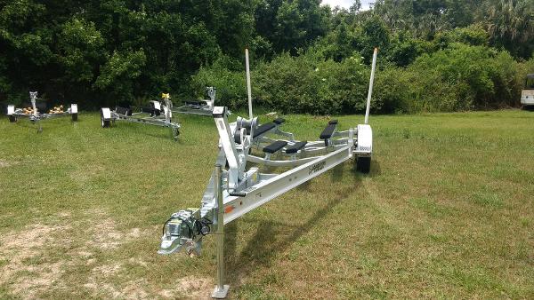 New 2025 LOAD RITE TRAILERS LR-ASKI20T5200102TB1 Aluminum Ski/Inboard ...