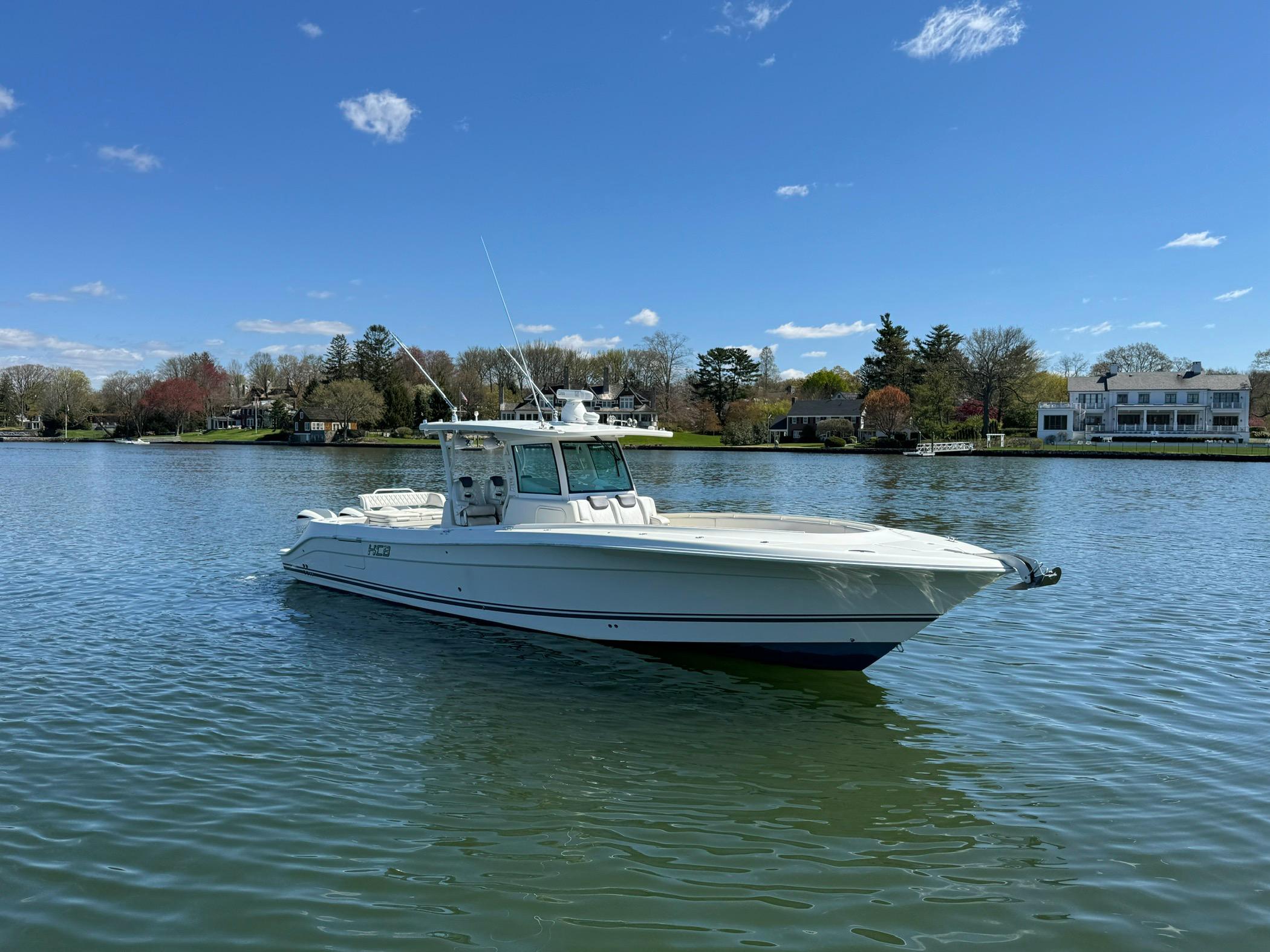 Yacht for Sale | 39 Hcb Yachts Greenwich, CT | Denison Yacht Sales