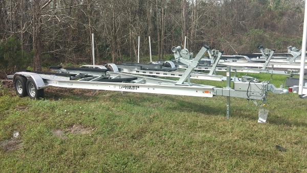 New 2024 LOAD RITE TRAILERS LR-AB26T7300102LTB1 Aluminum Tandem Torsion ...