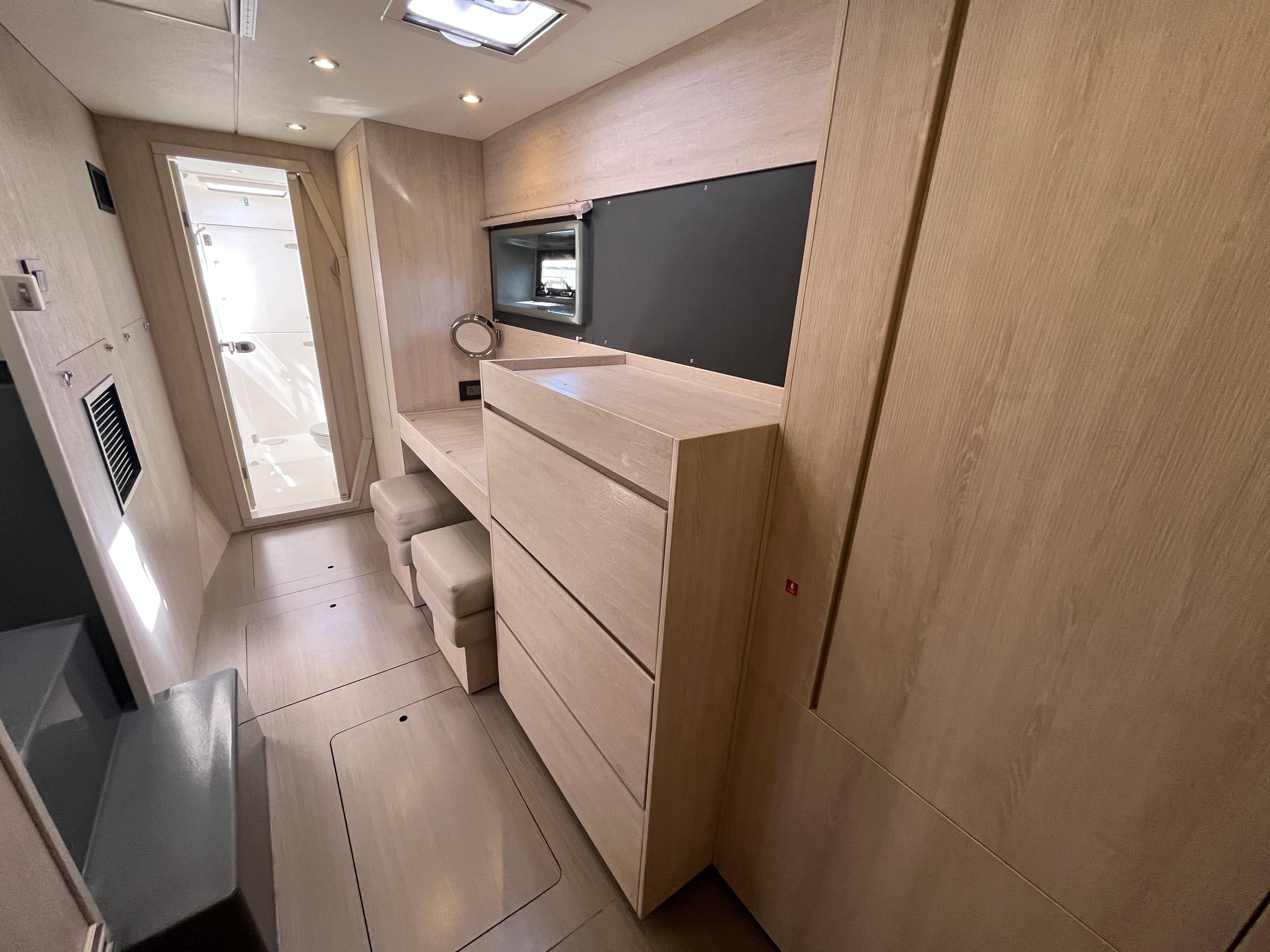 Leopard 40 Sailing Catamaran Petite Maison for sale | Leopard Brokerage
