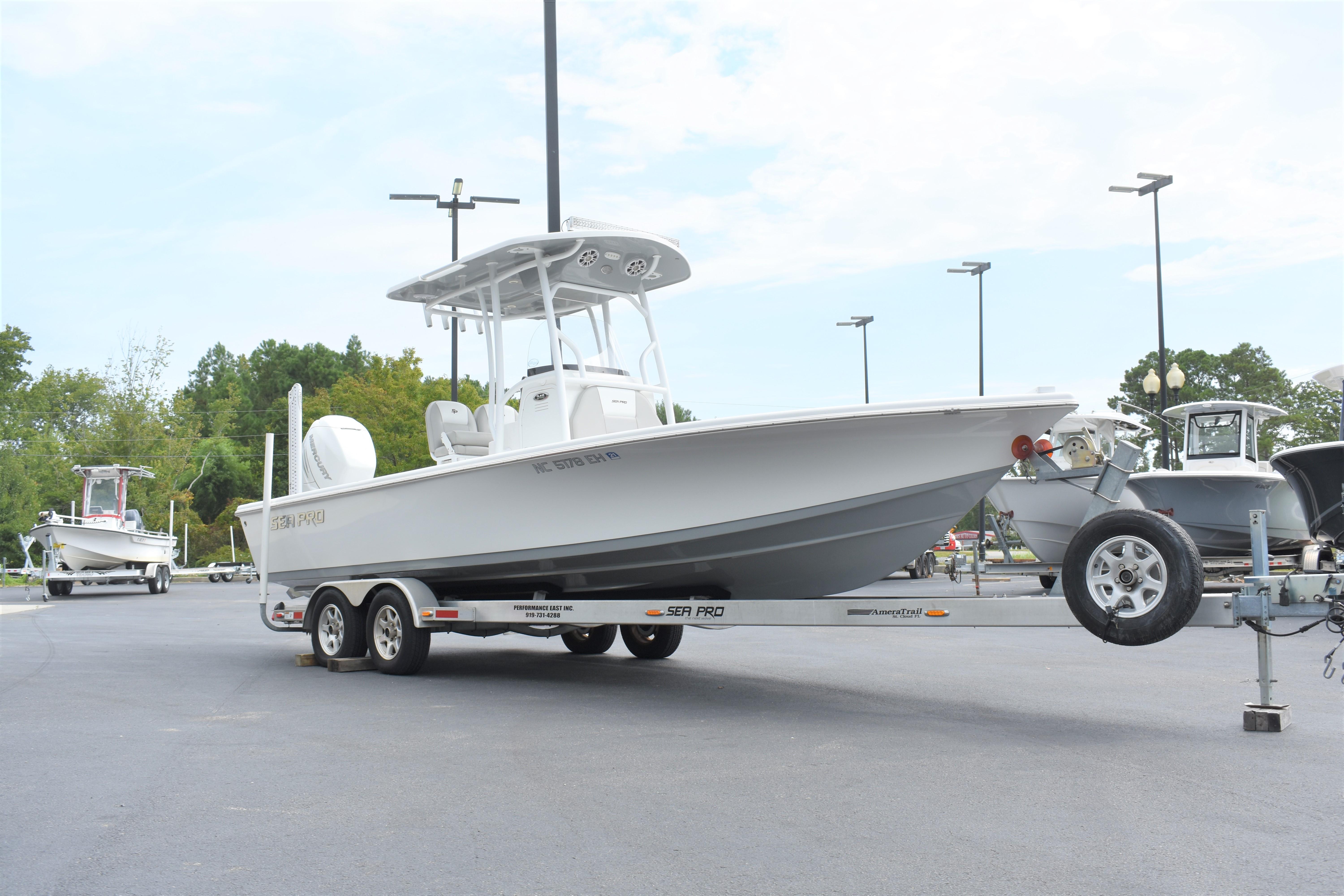 2018 Sea Pro 248 Bay | Yachts360