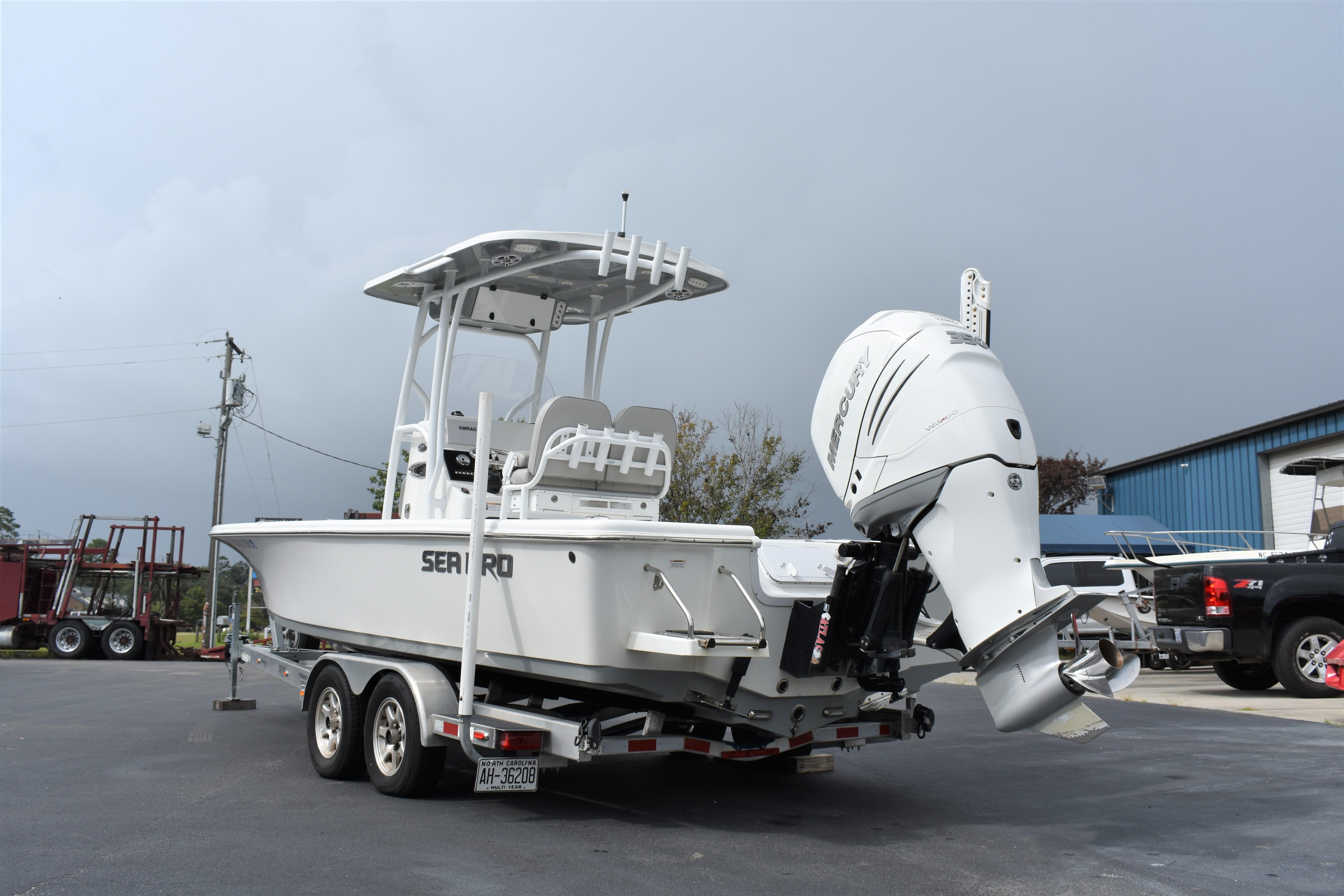 2018 Sea Pro 248 Bay | Yachts360