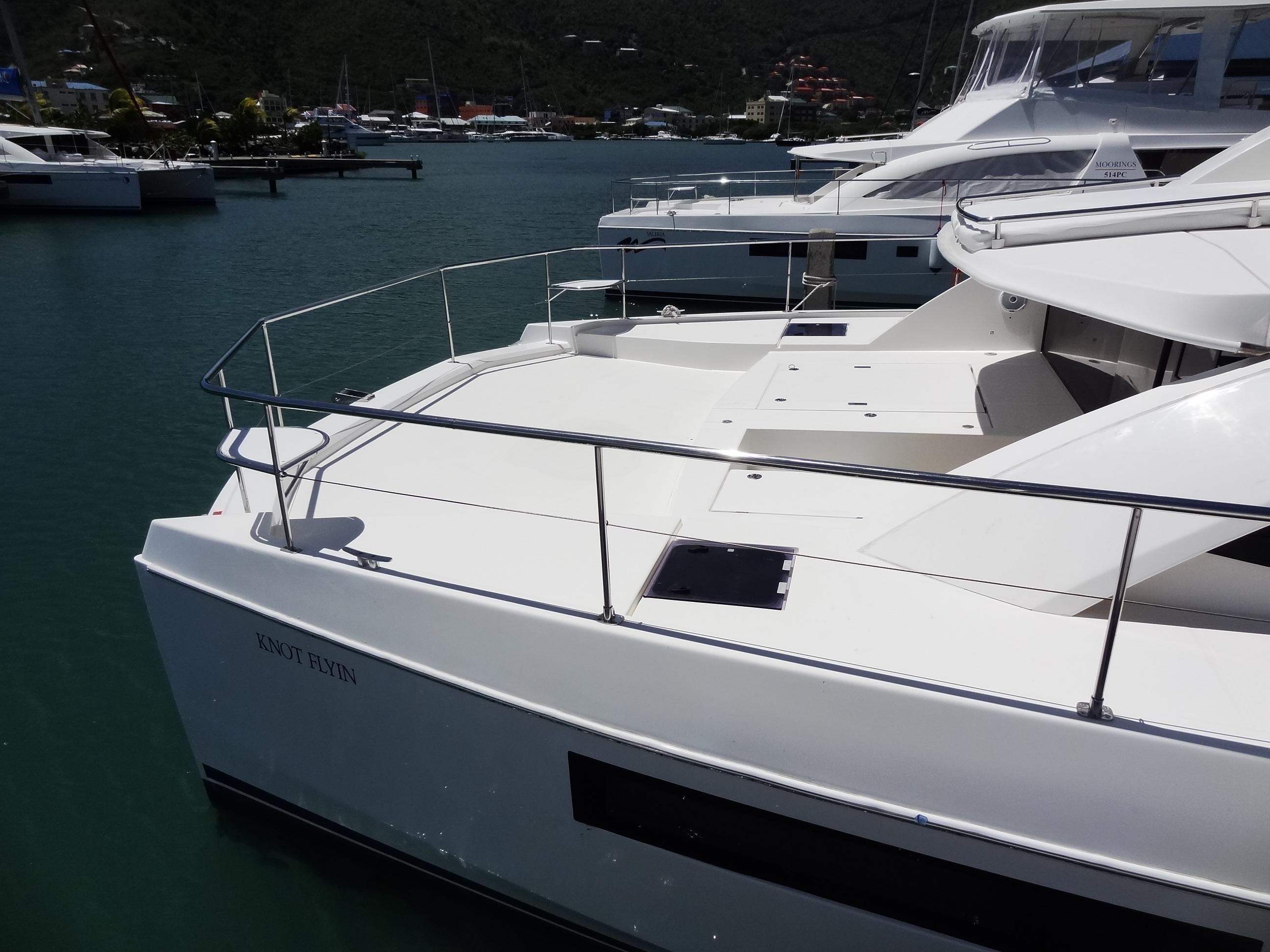 Leopard 43 Powercat Power Catamaran LIVITUP for sale | Leopard Brokerage
