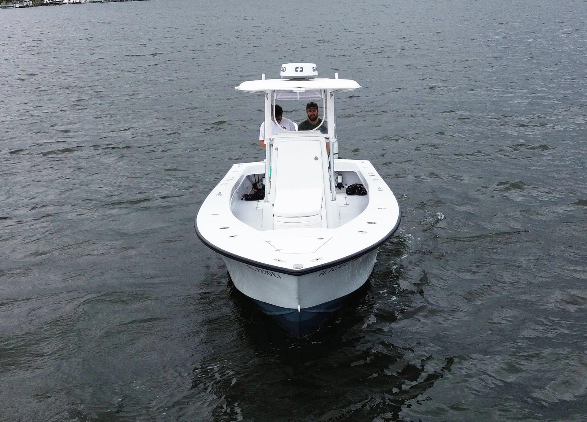 1983 25 SeaVee 25 Center Console RESTORED AND REPOWERED Boats for Sale