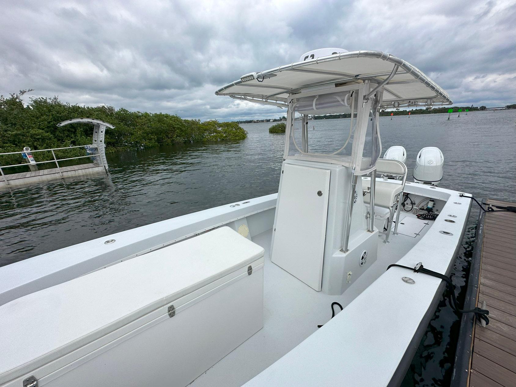 1983 25 SeaVee 25 Center Console RESTORED AND REPOWERED Boats for Sale