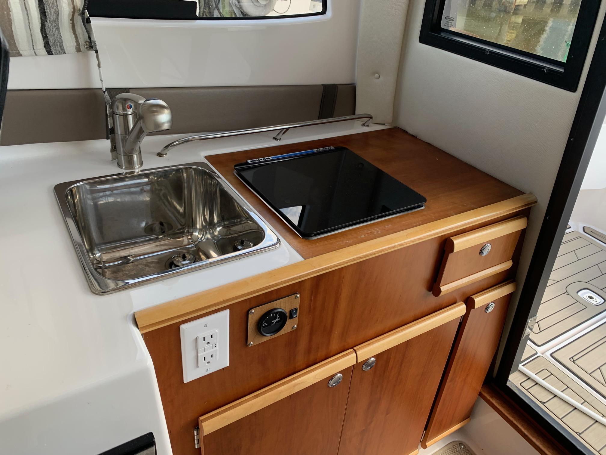 Yacht for Sale | 24 Cutwater Yachts Grasonville, MD | Denison Yacht Sales