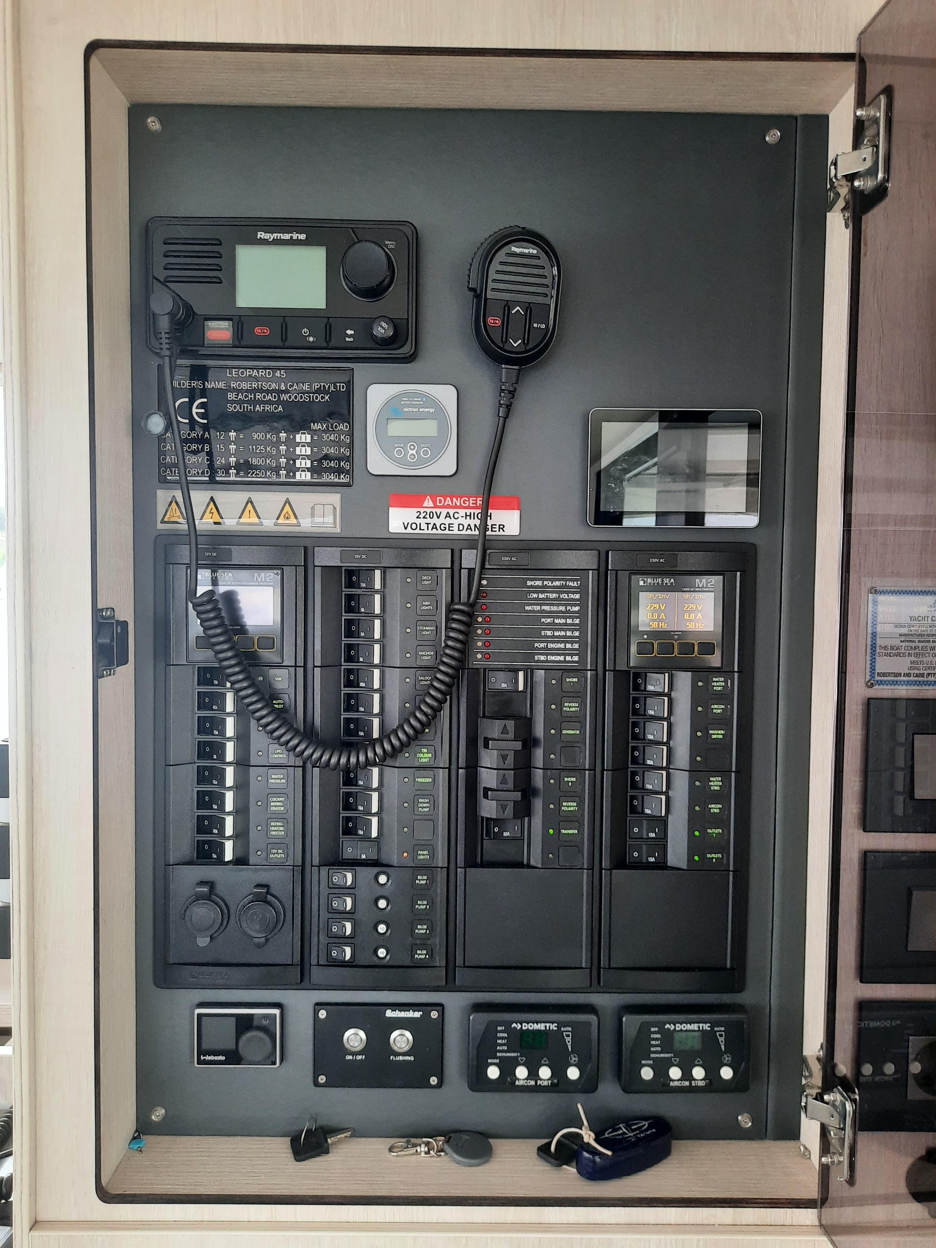 Temptation Yacht for Sale | 45 Leopard Yachts Didim, Turkey | Denison ...