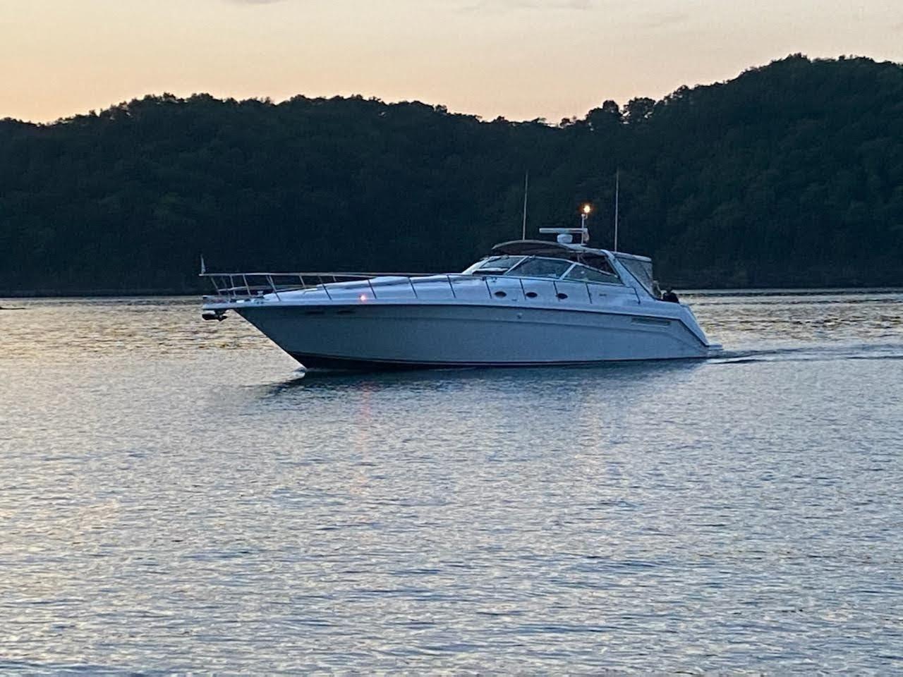 Yacht for Sale | 50 Sea Ray Yachts Albany, KY | Denison Yacht Sales
