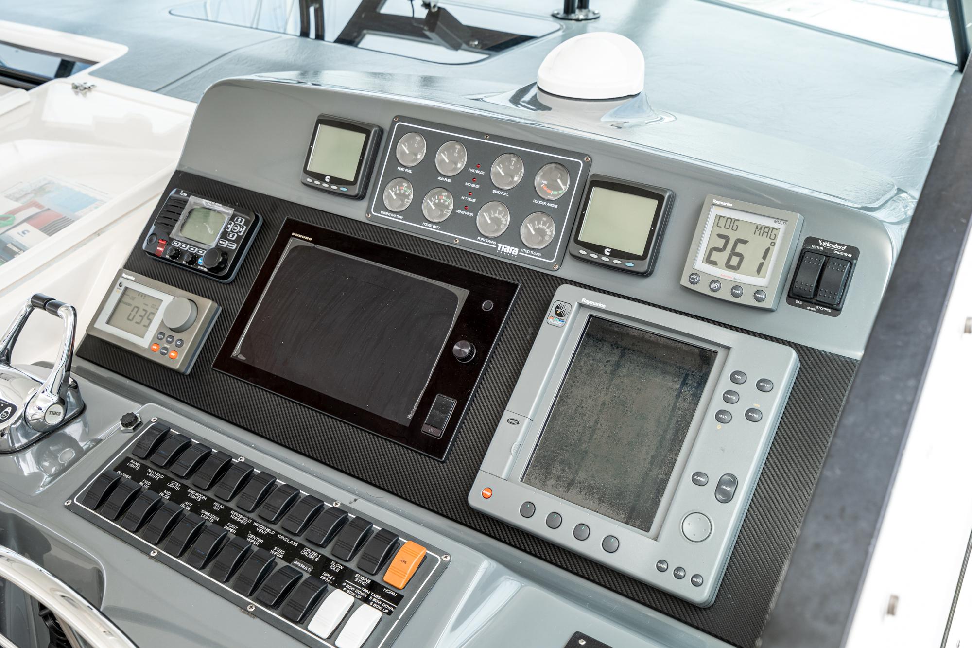 Tiara-Yachts-40-Express-2004-San-Diego-CA-8682082