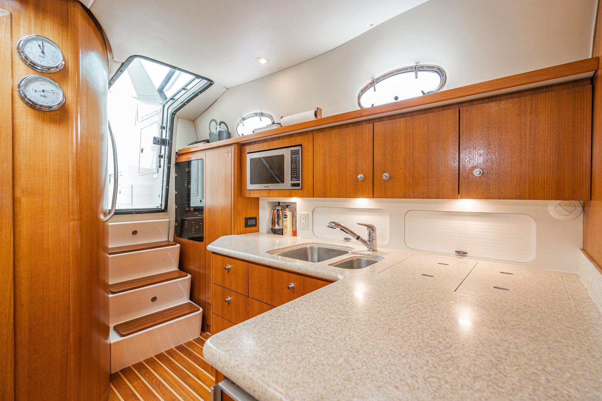 Tiara-Yachts-40-Express-2004-San-Diego-CA-8682082