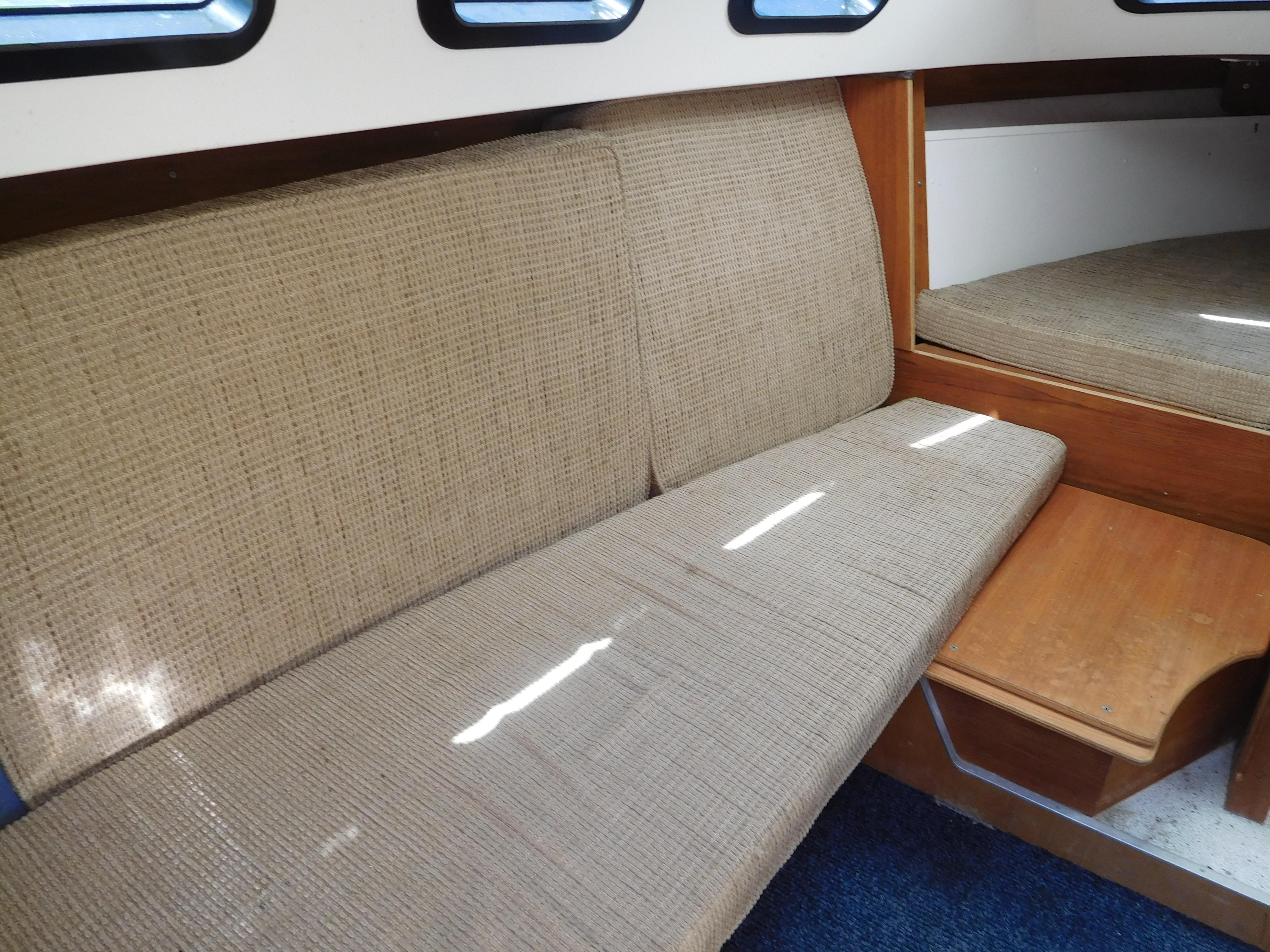 2008 Rhodes 22 | Dominion Yachts