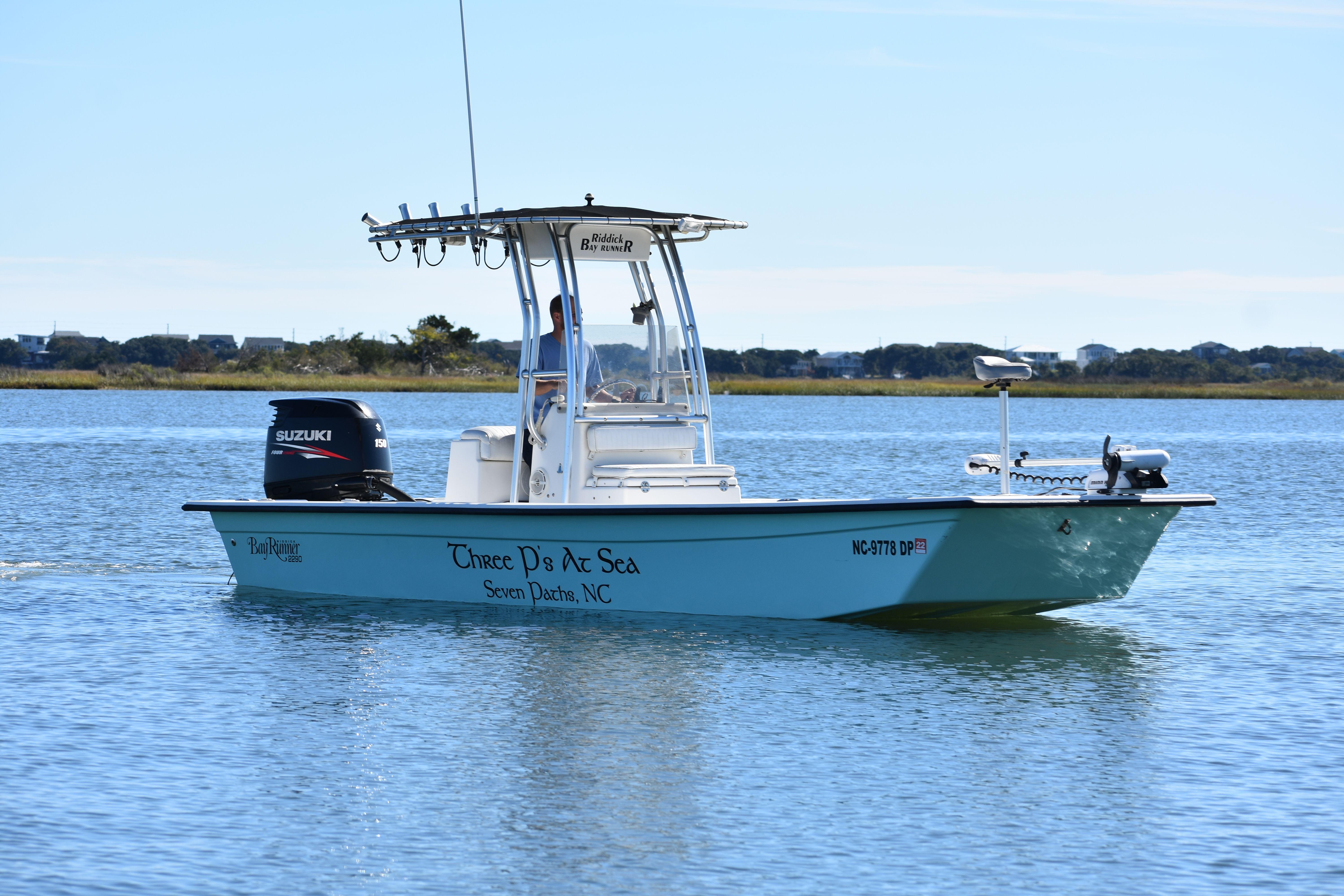 2011 Riddick Bay Runner 2290 | Yachts360