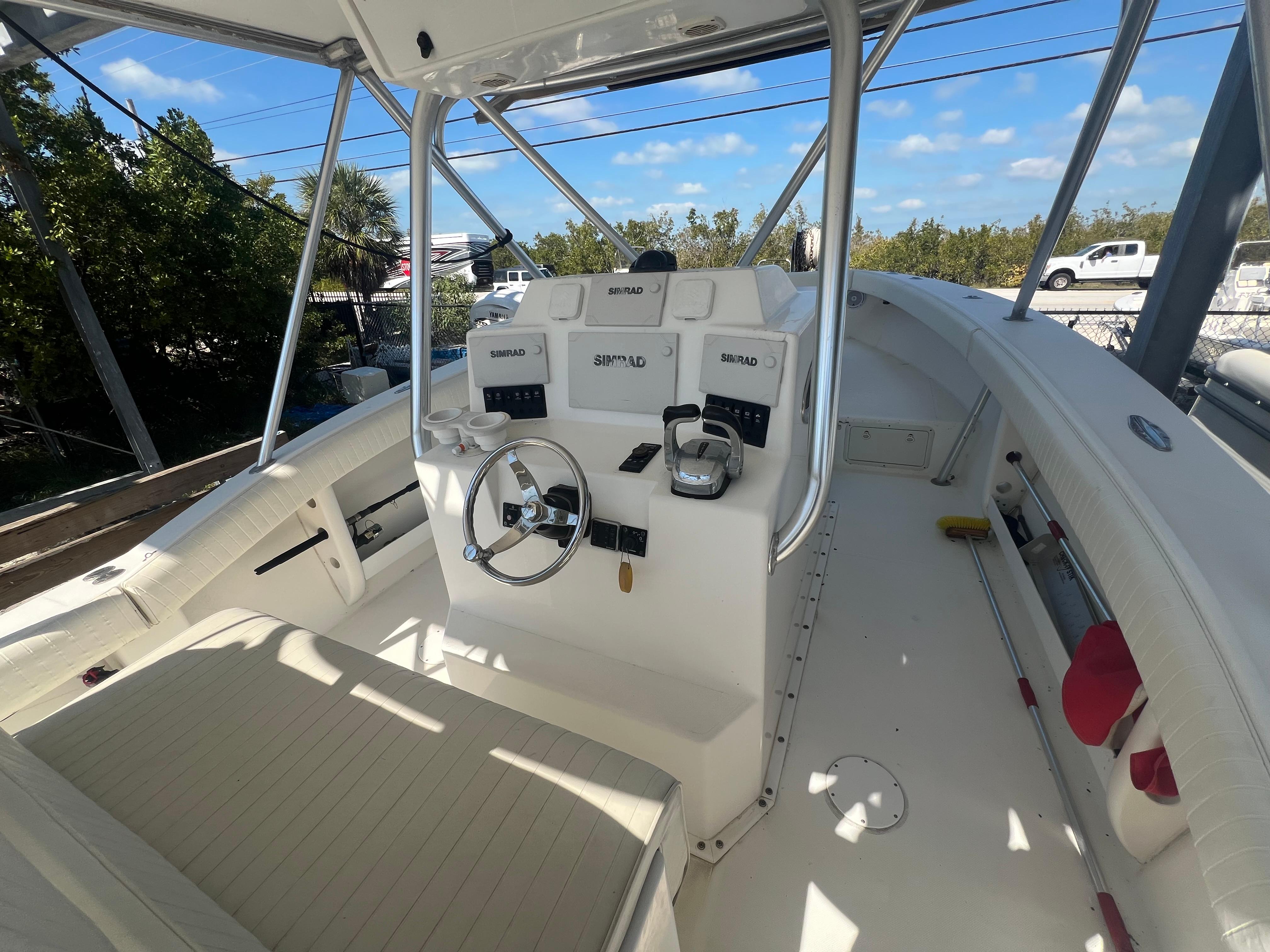 2002 Ocean Master 31 Center Console - South Jersey Yacht Sales