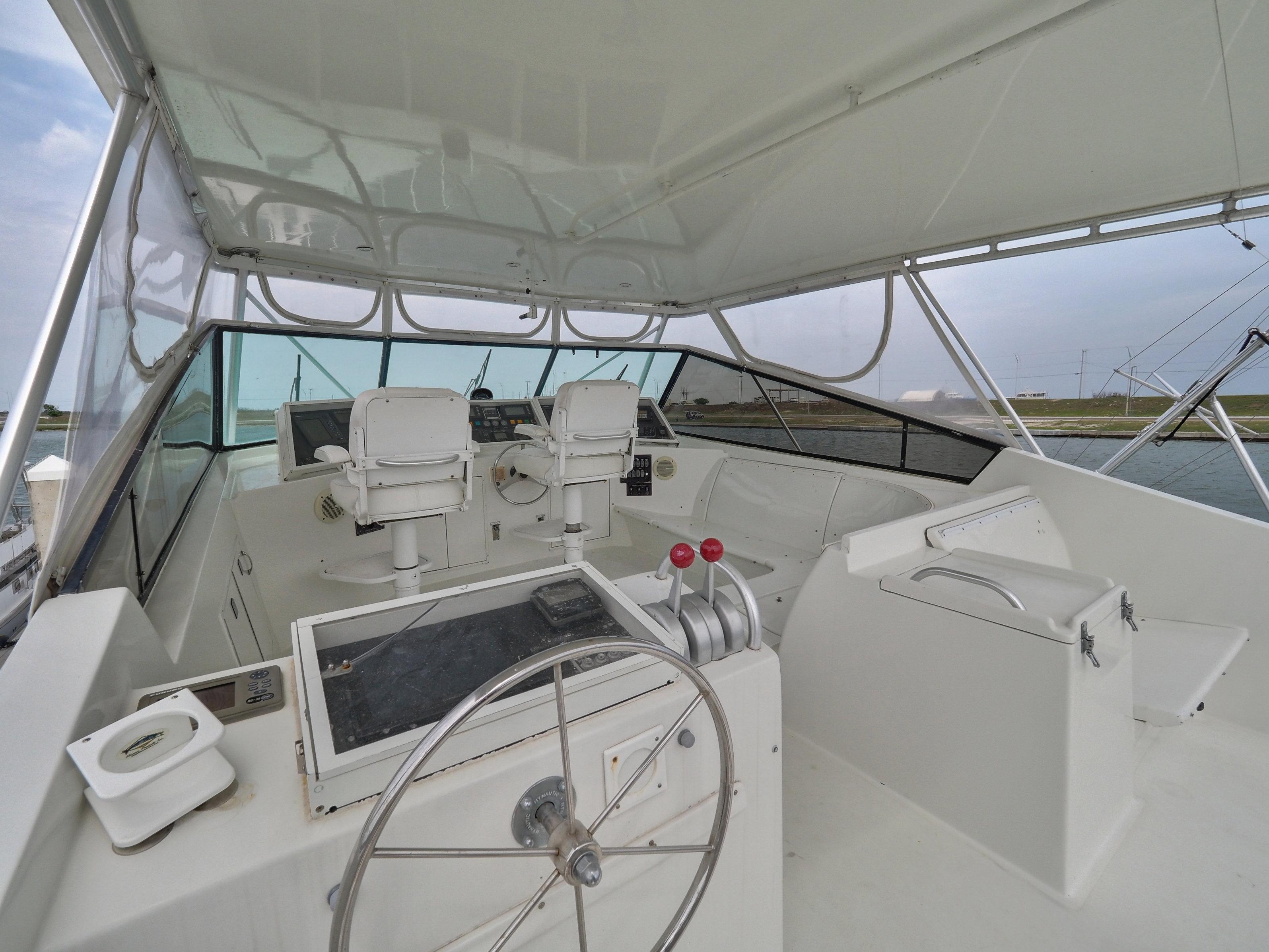 1994 65 Hatteras Convertible Boats for Sale