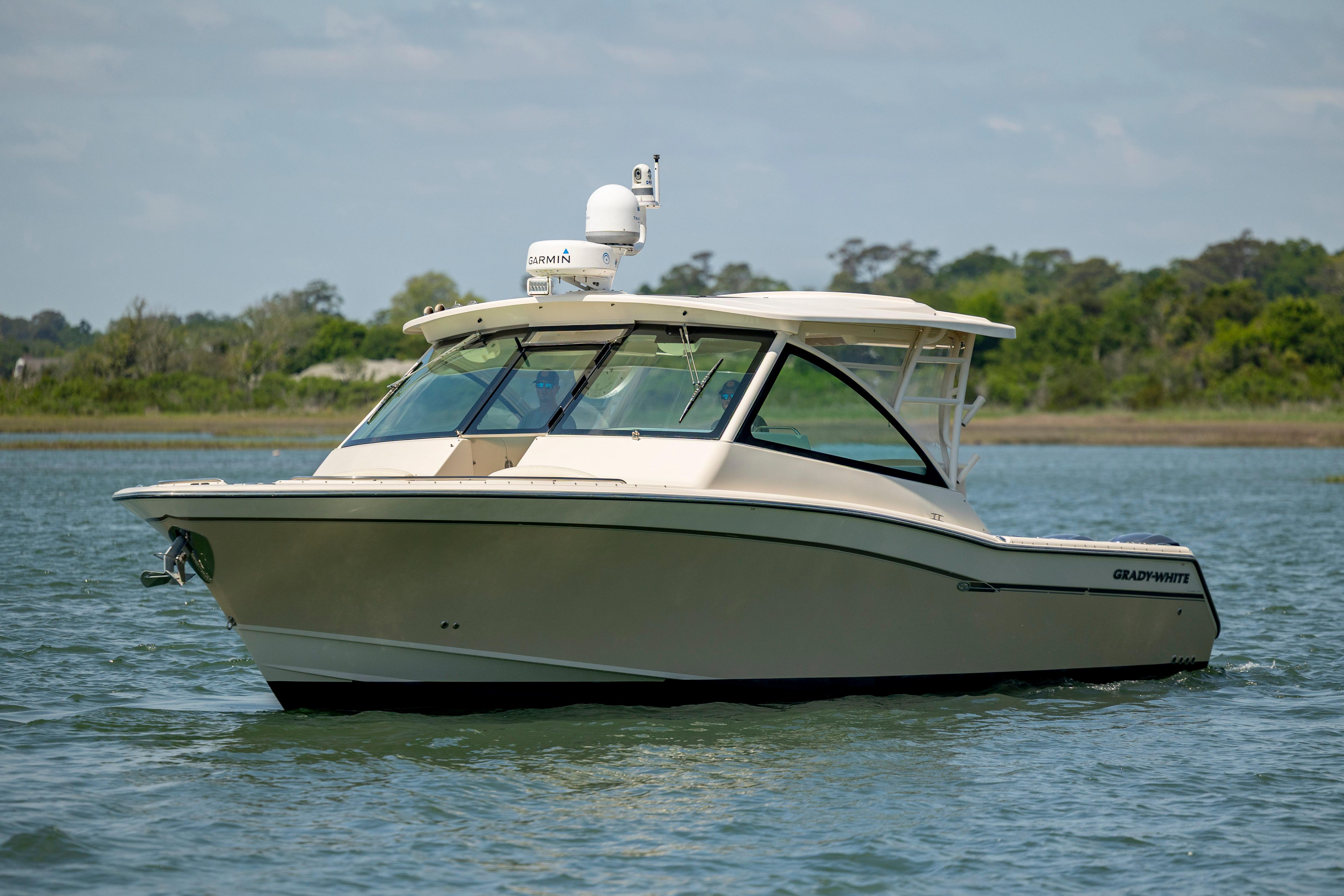 2015 Grady-White Freedom 375 - South Jersey Yacht Sales