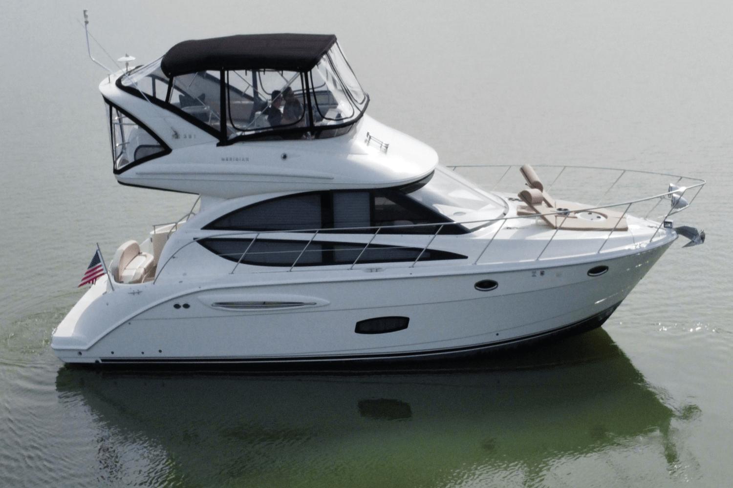 Yacht for Sale | 39 Meridian Yachts Lewisville, TX | Denison Yacht Sales