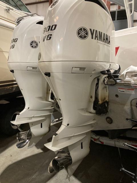 Yacht for Sale | 29 Robalo Yachts Cleveland, OH | Denison Yacht Sales