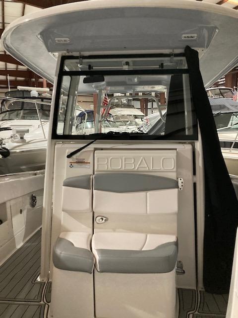 Yacht for Sale | 29 Robalo Yachts Cleveland, OH | Denison Yacht Sales