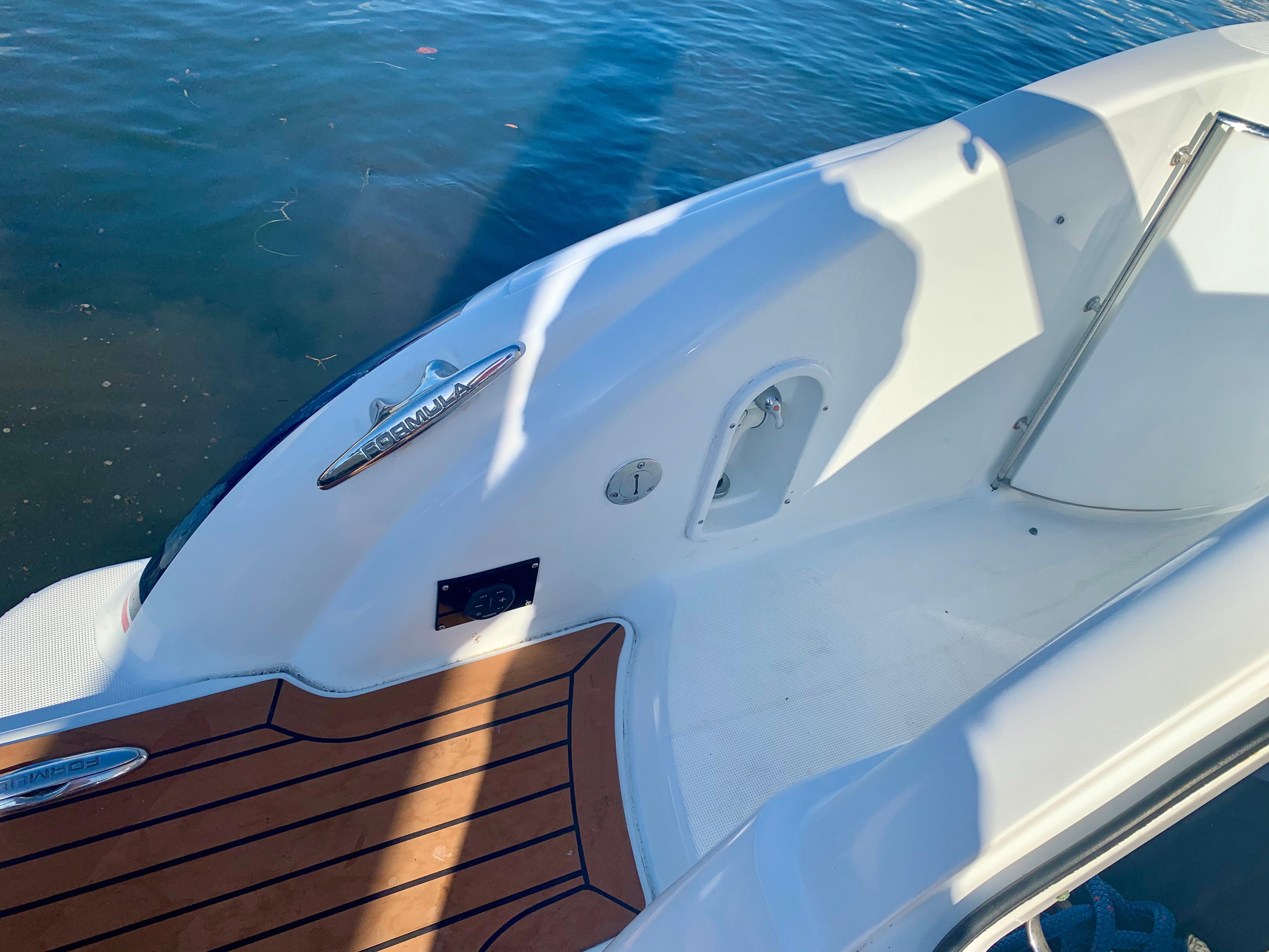 Yacht for Sale | 38 Formula Yachts Miami, FL | Denison Yacht Sales