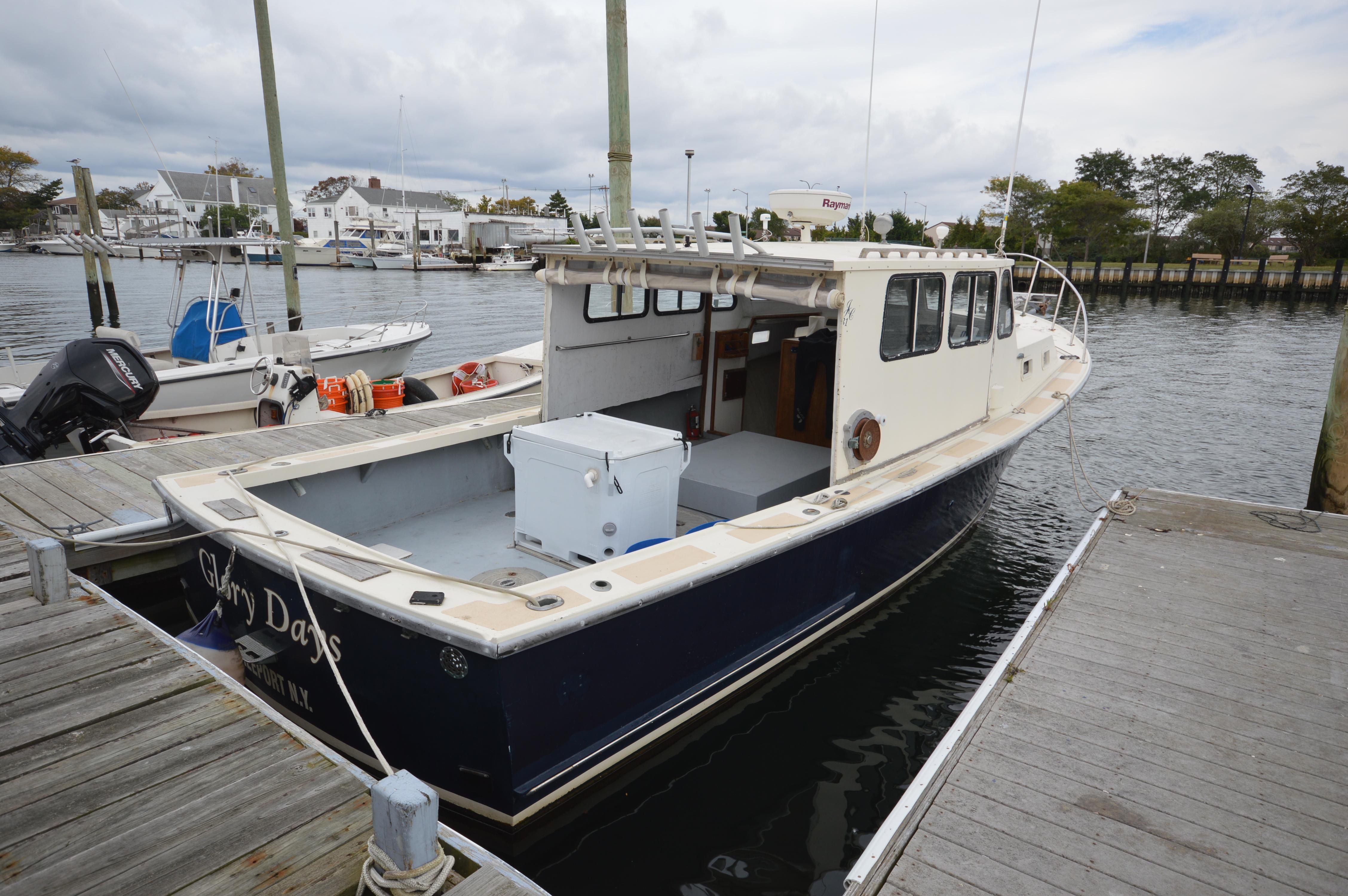 1978 JC 31 Freeport, New York - Montauk Yacht Sales