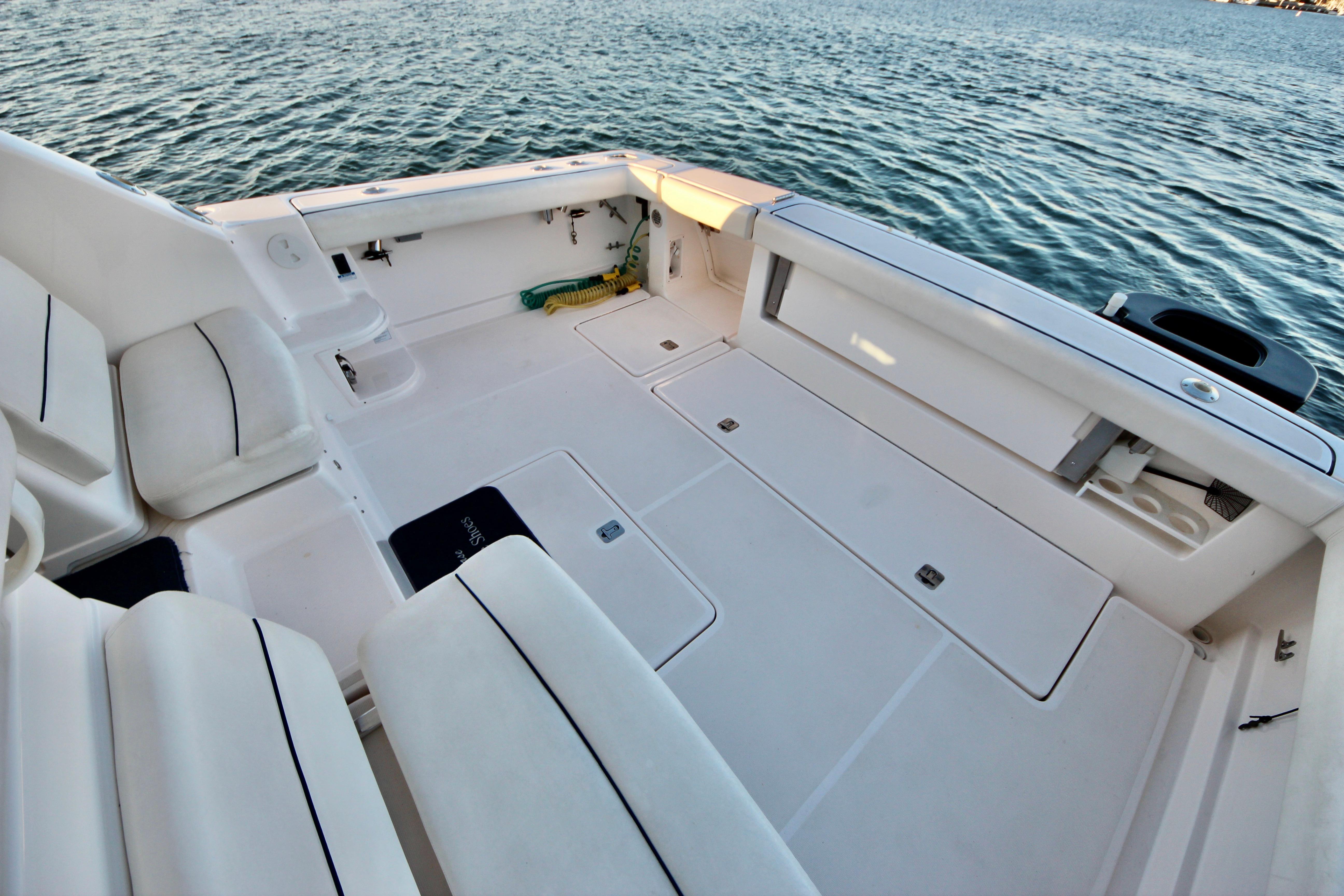 Tiara-Yachts-38-38-Open-2008-Long-Beach-CA-8692539