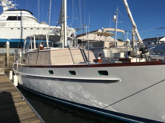 Compadre Yacht for Sale | 55 Willard Marine Yachts Seattle, WA ...