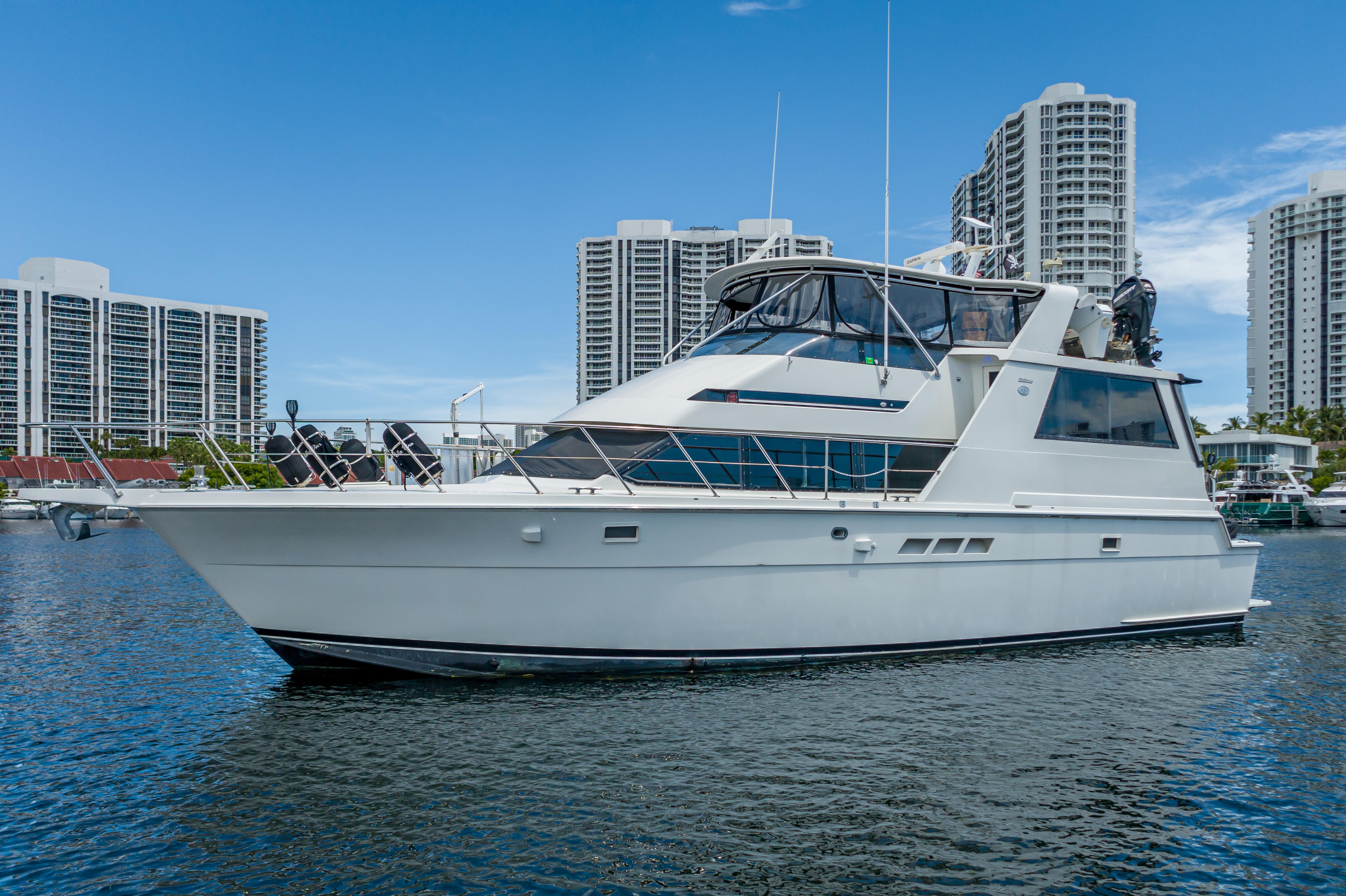 Hatteras 52 Cockpit Motor Yacht Boat For Sale - Waa2