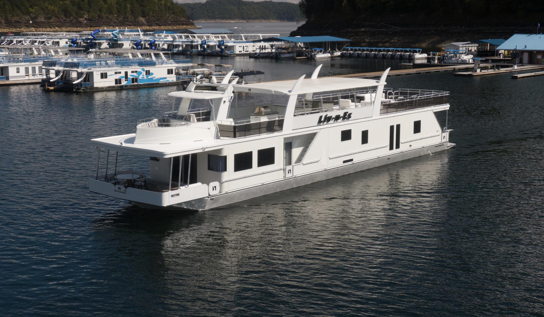 Yacht for Sale | 100 Sharpe Yachts Jamestown, KY | Denison Yacht Sales