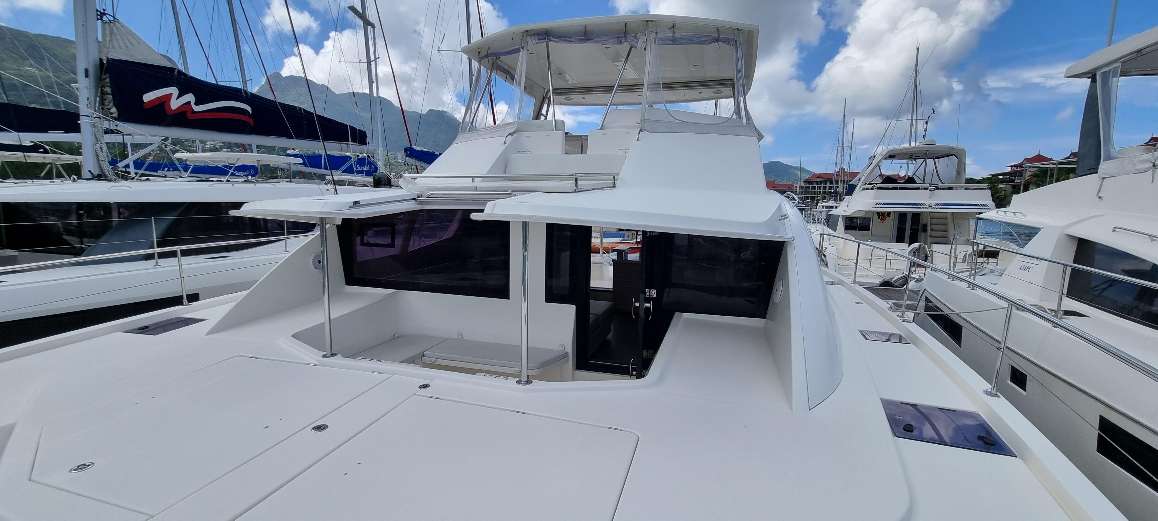 Leopard 51 Powercat Power Catamaran MOXIE for sale | Leopard Brokerage